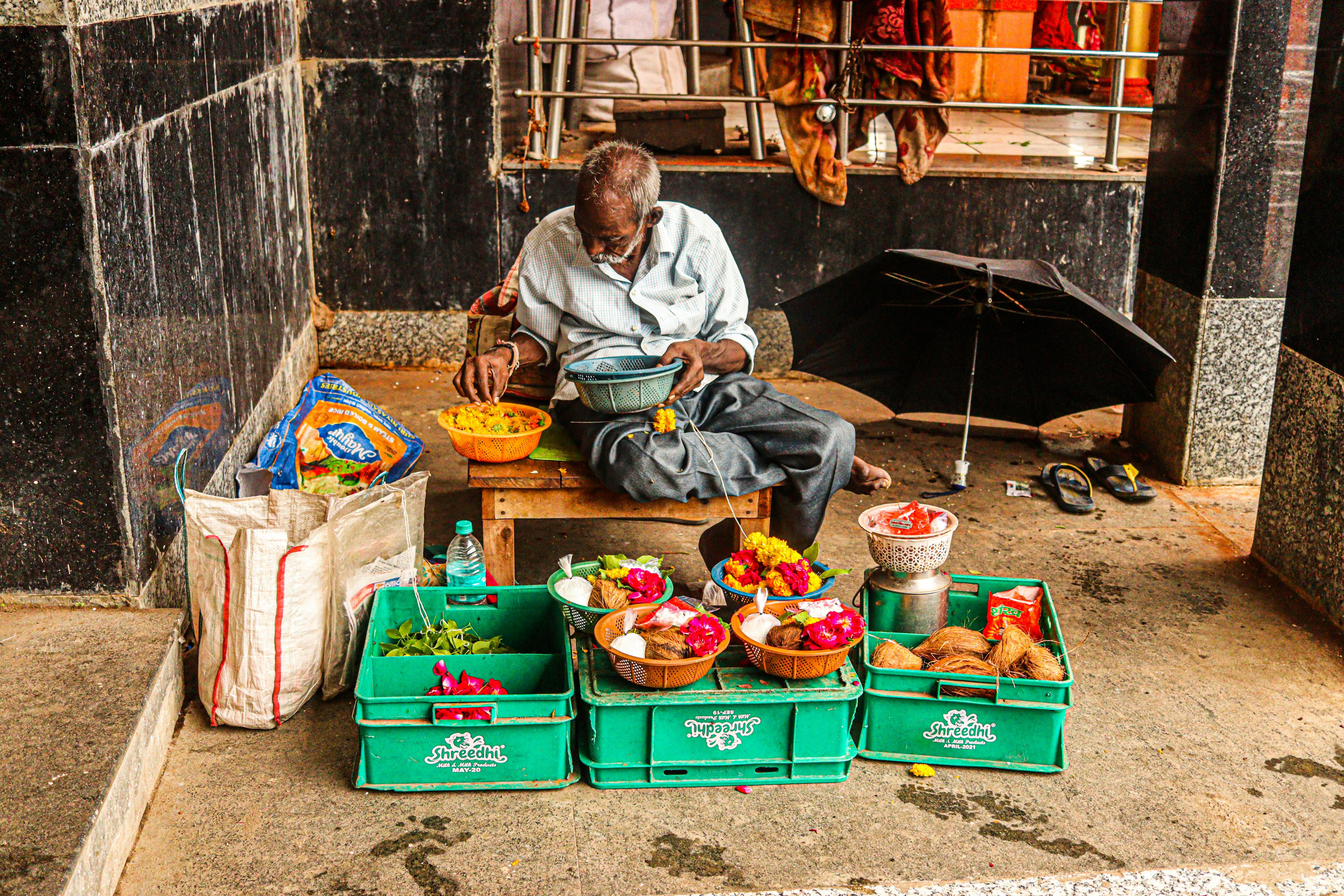 Street Vegetables Vendor · Free Stock Photo