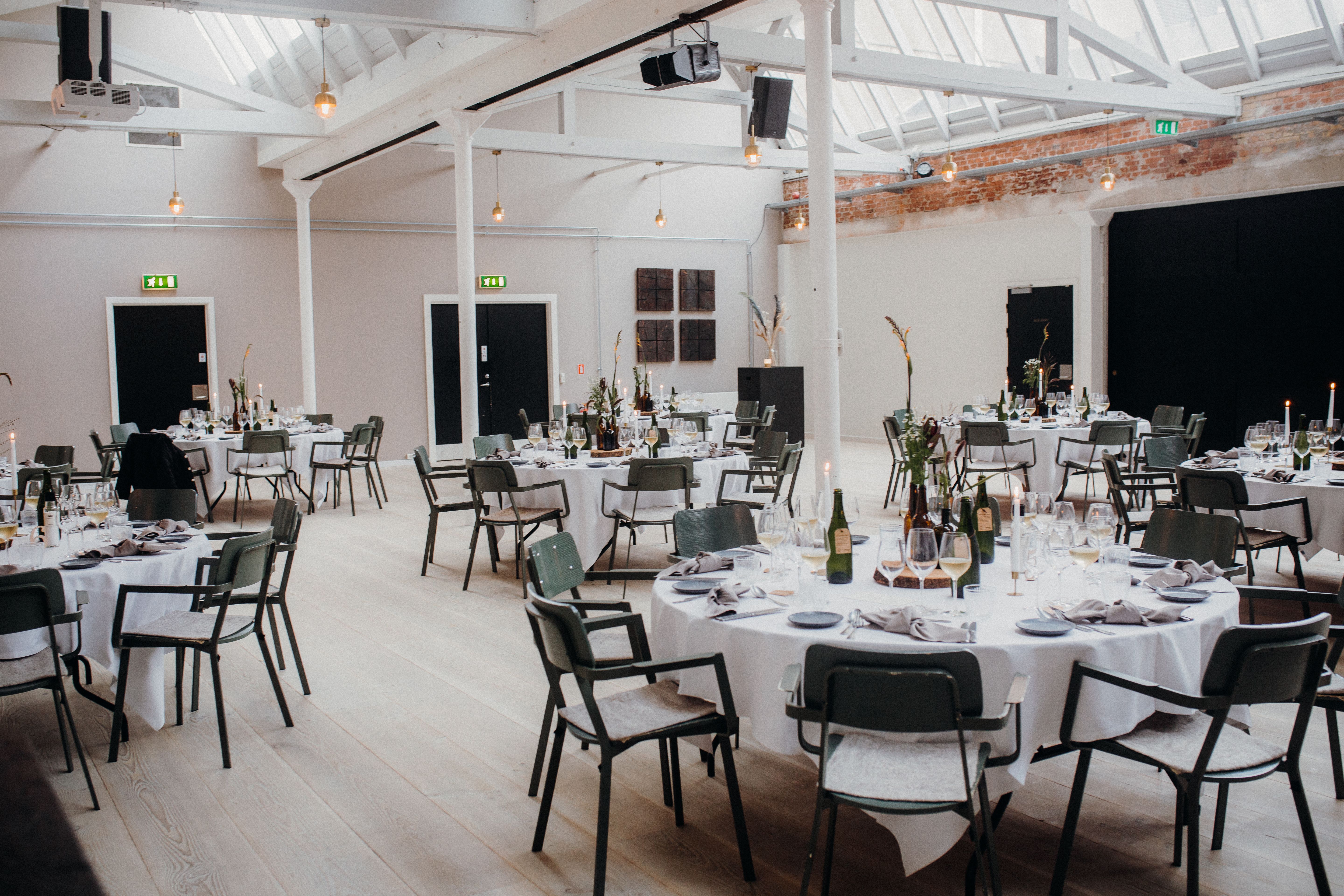 Interior of a Restaurant · Free Stock Photo