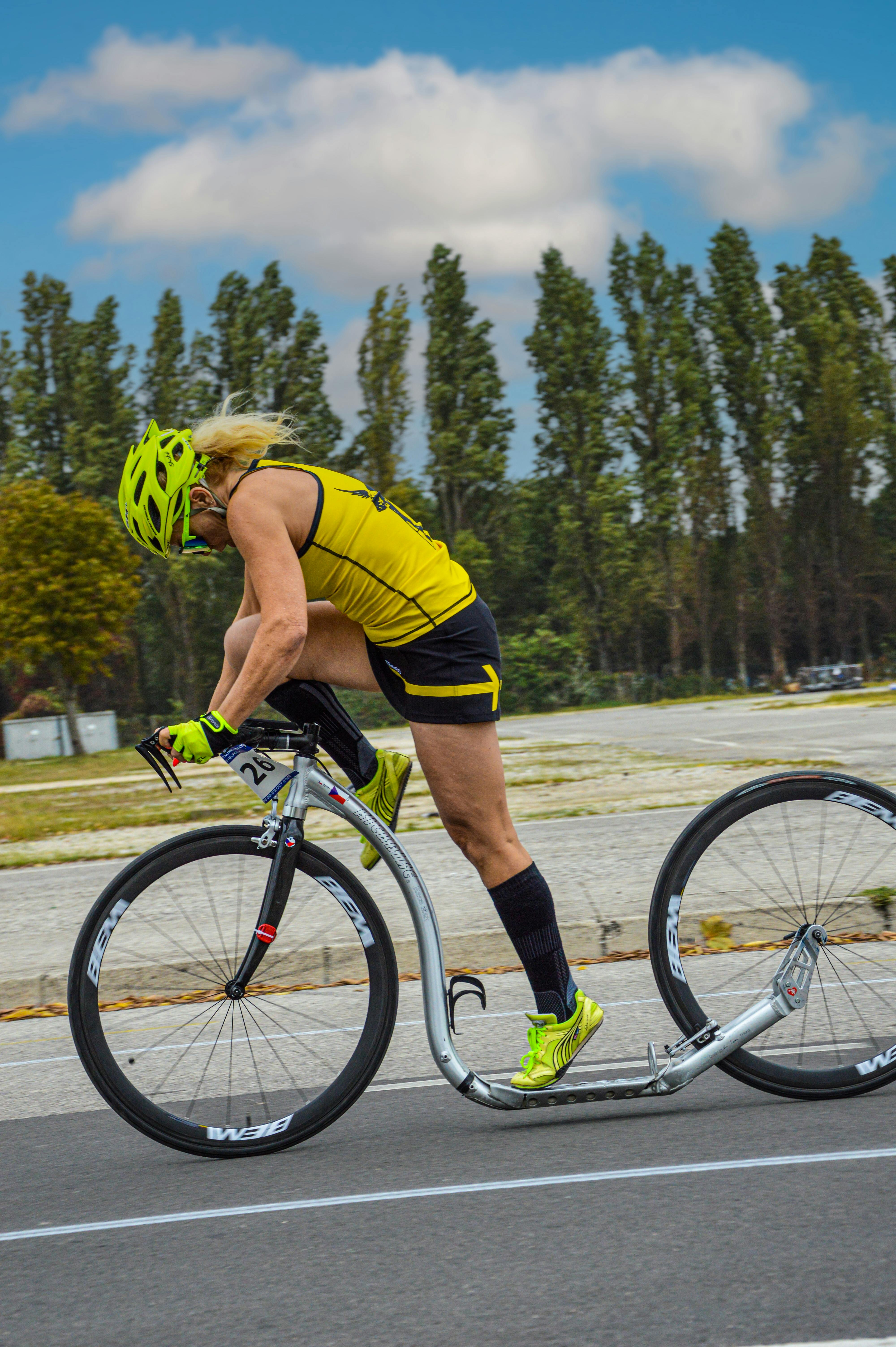 Understanding Sleep Cycles: Unlocking The Secrets Of REM And NREM ...