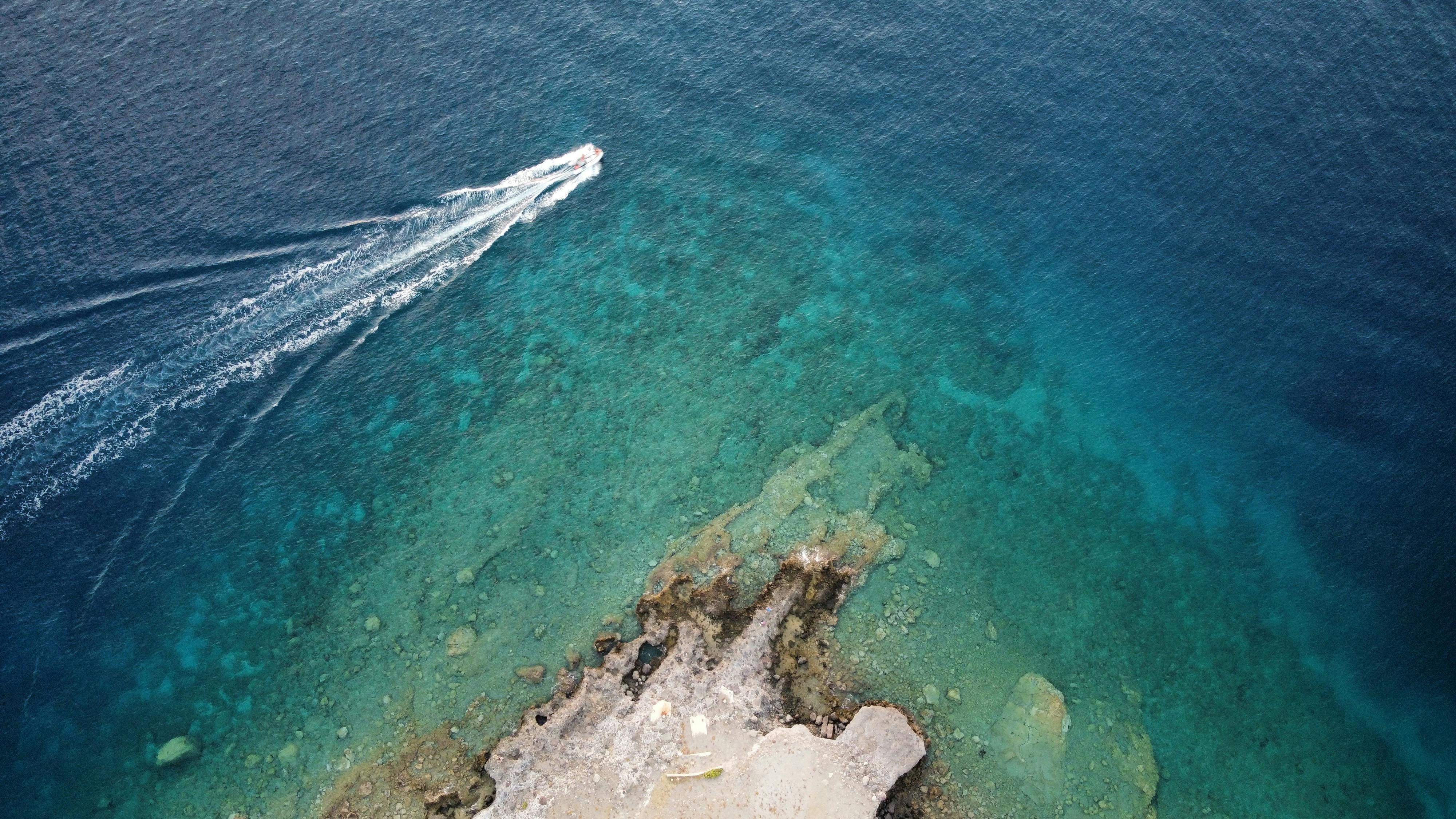 Arab Speed Photos, Download The BEST Free Arab Speed Stock Photos & HD ...