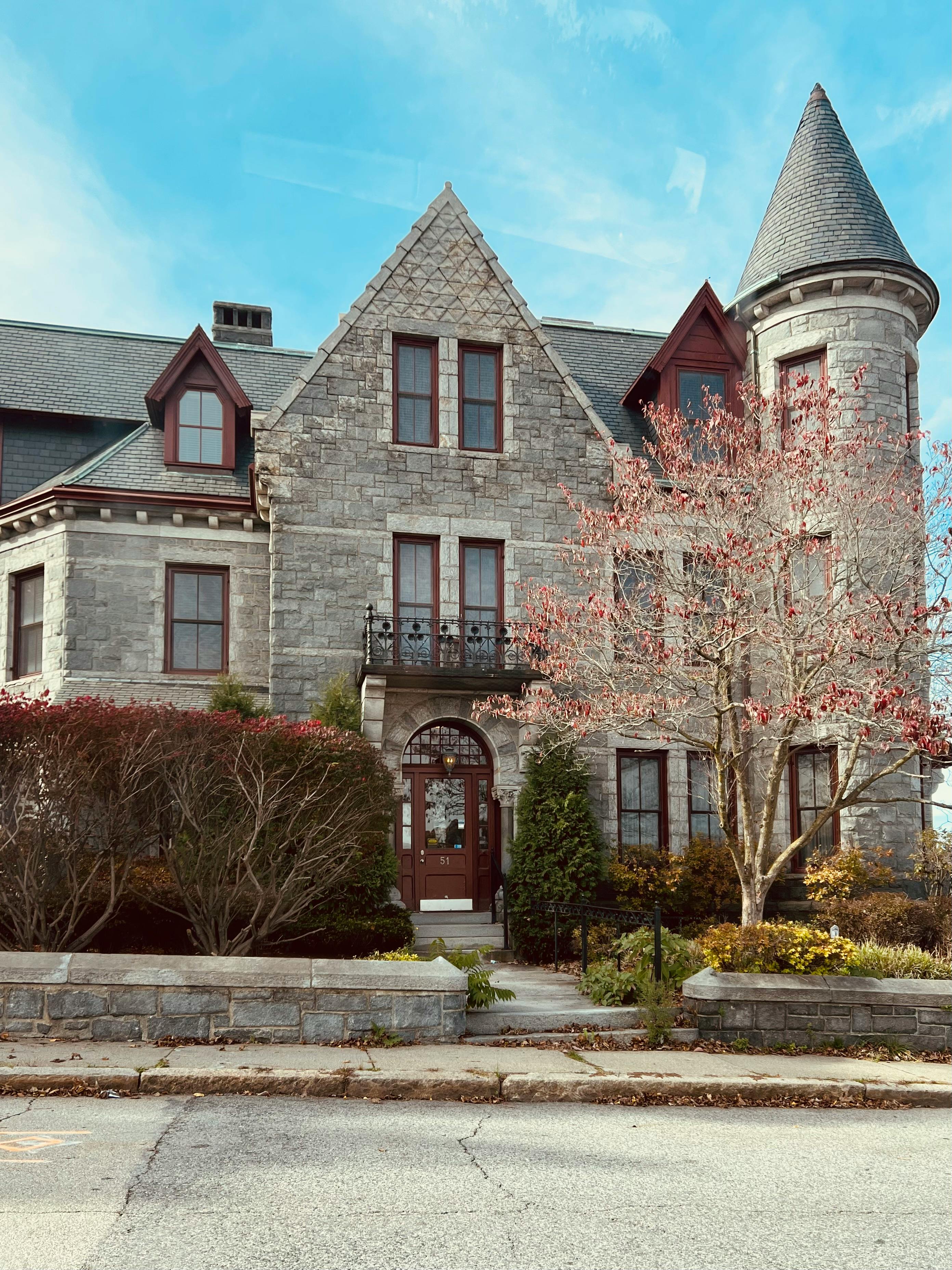 Tower Mansion Photos, Download The BEST Free Tower Mansion Stock Photos ...