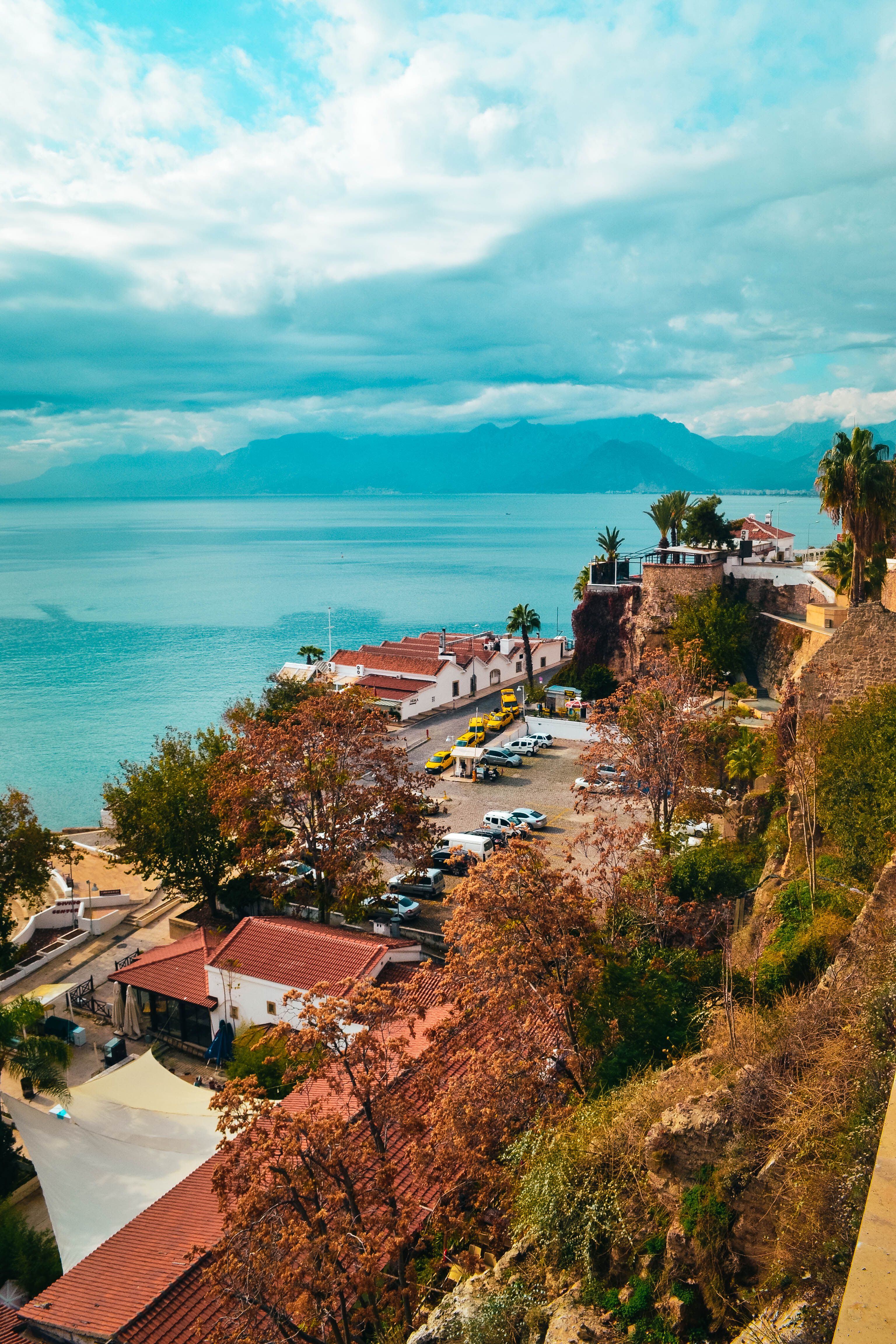 Town at the Sea · Free Stock Photo