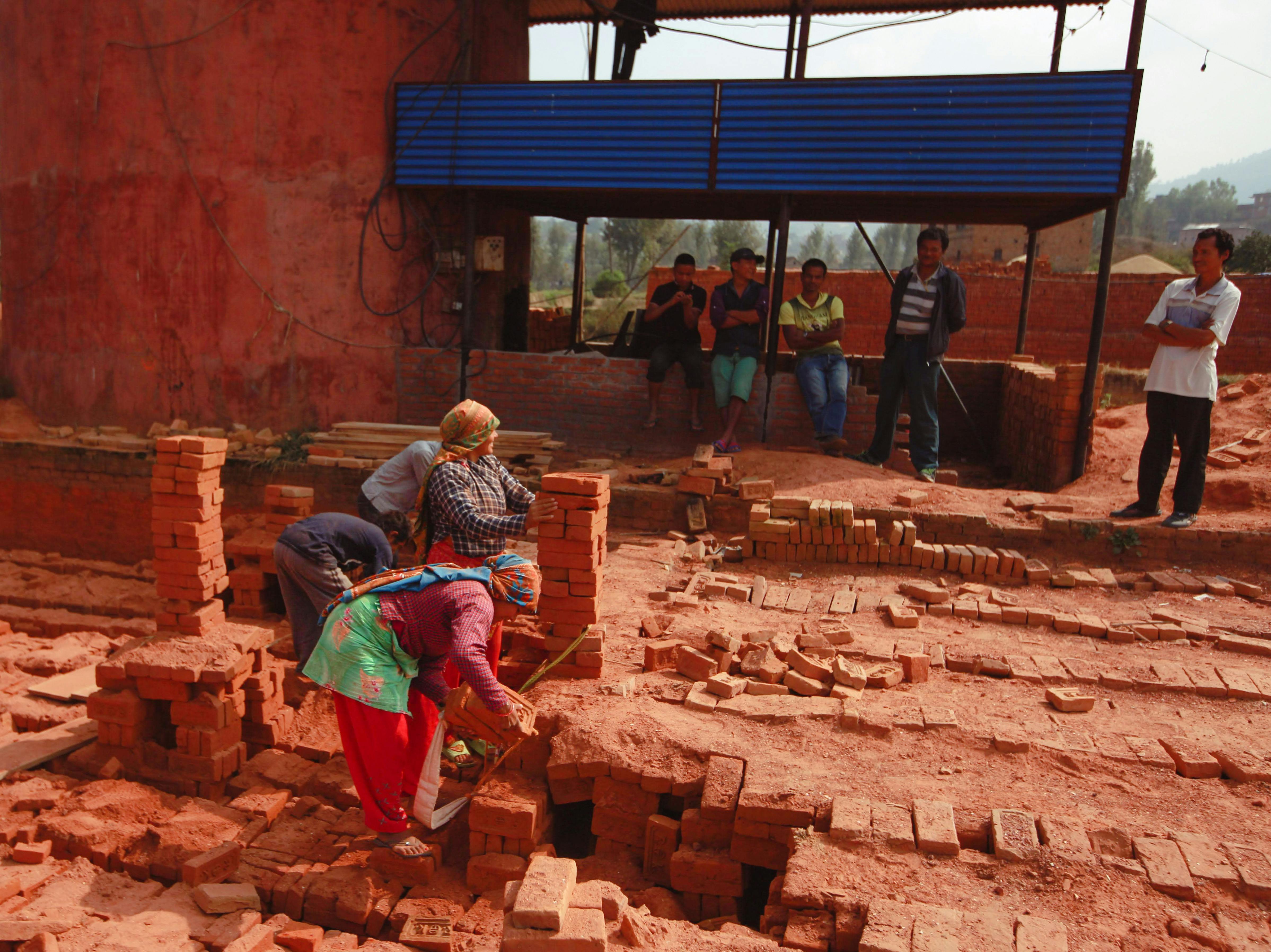 Corrugated Iron Houses in Village · Free Stock Photo