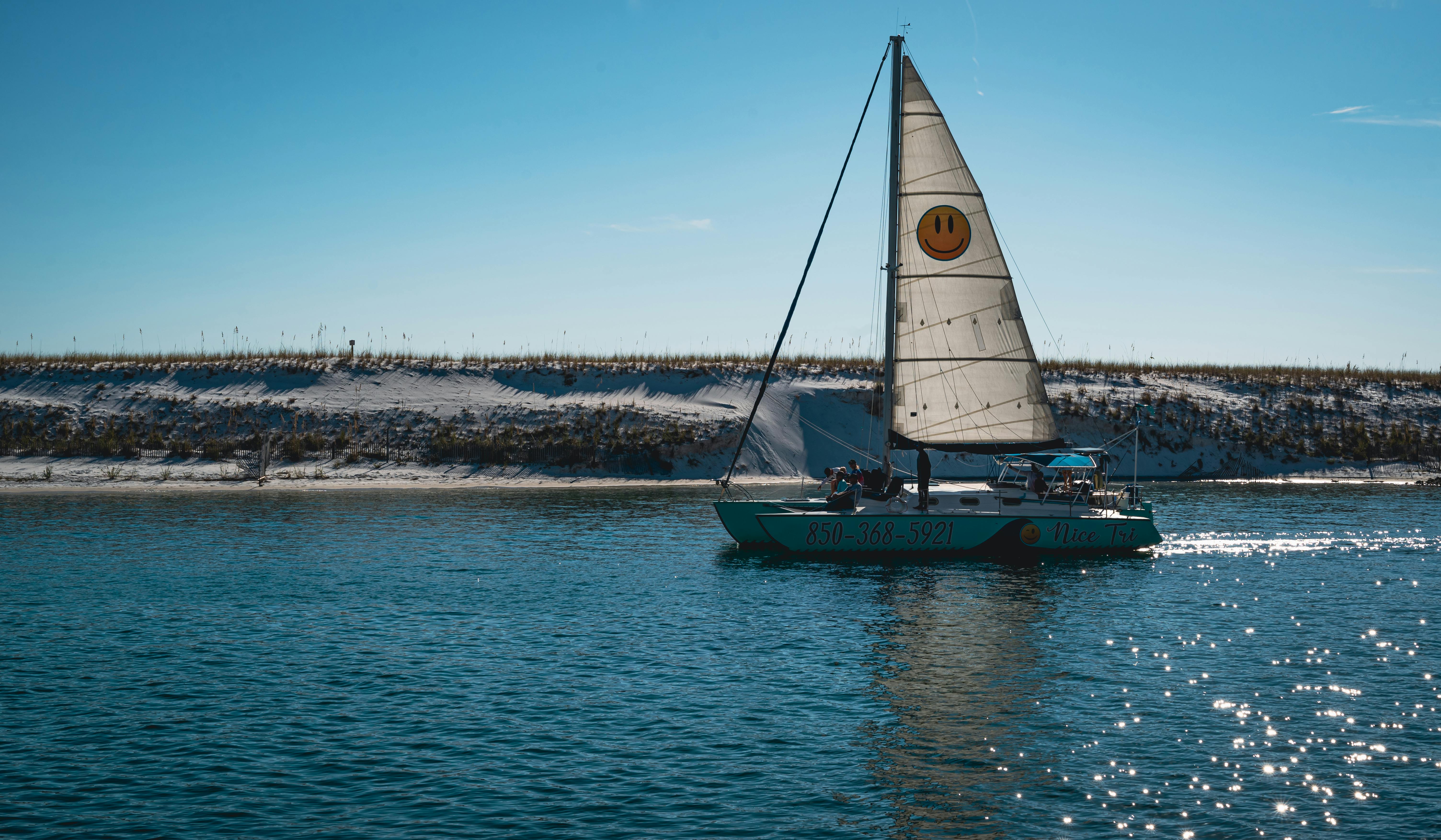 Smiley Face Sail Photos, Download The BEST Free Smiley Face Sail Stock ...