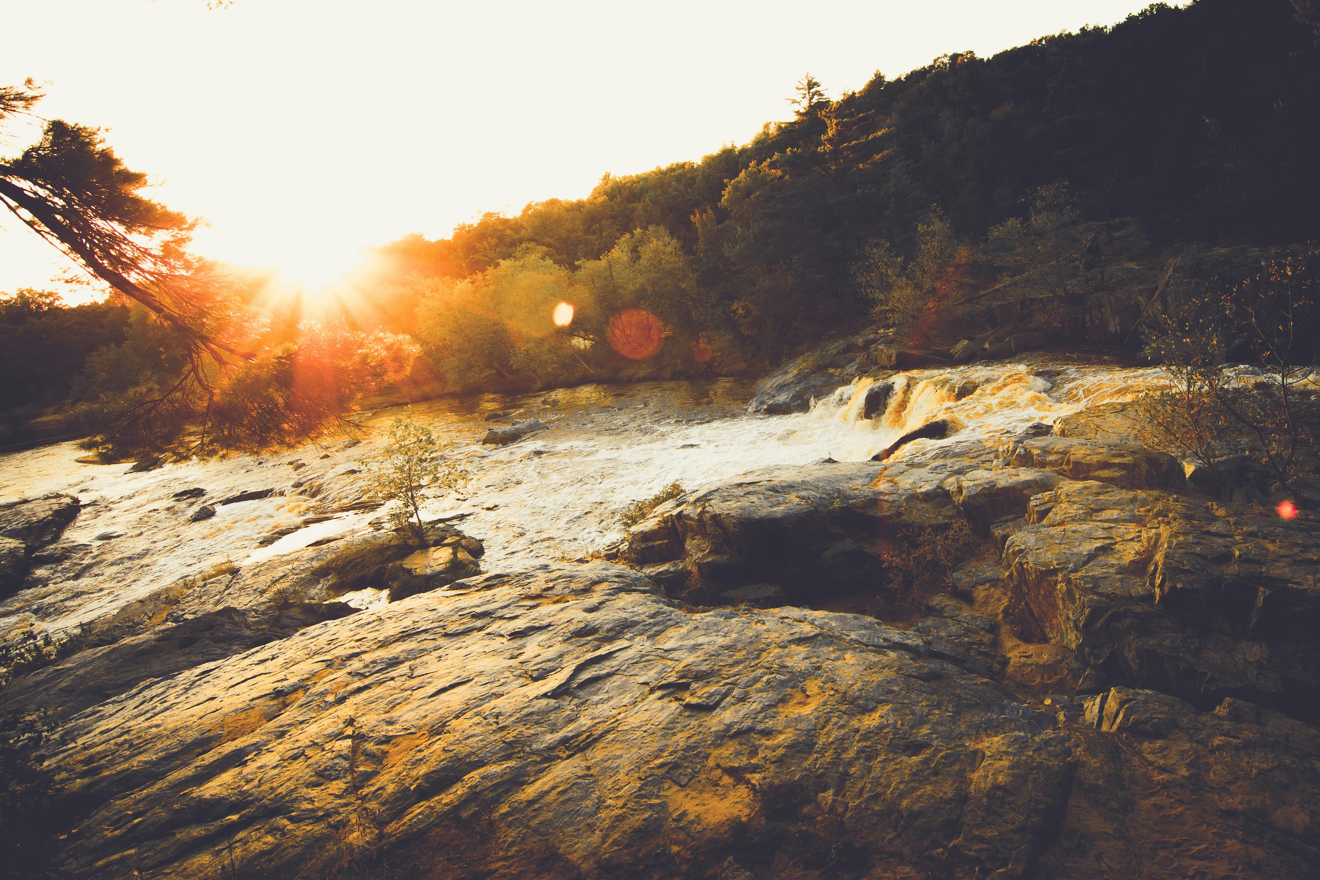 Darmowe zdjęcie z kategorii tapeta 4k, tapeta na pulpit, wodospad.