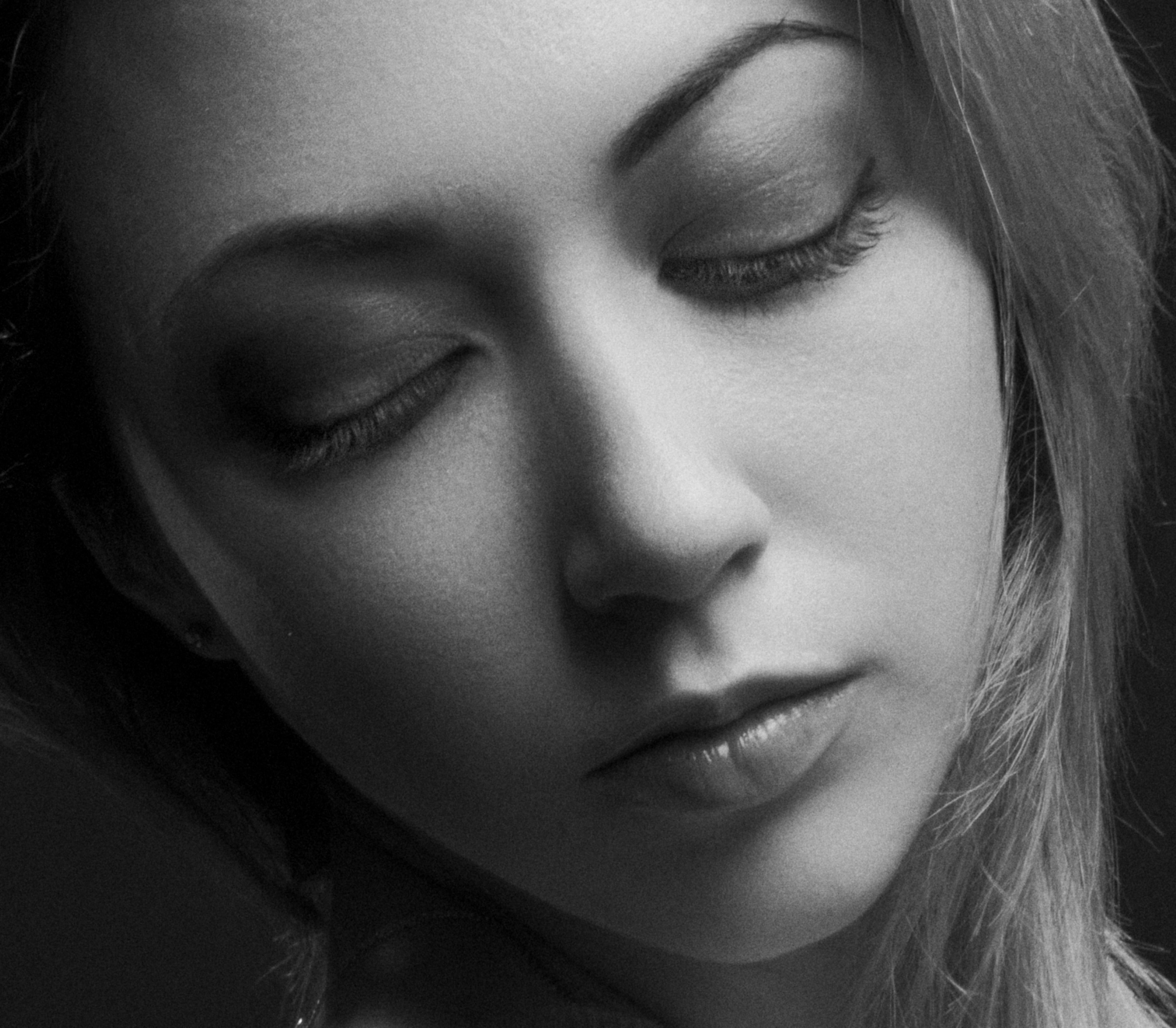 Grayscale Photo of Woman's Face · Free Stock Photo