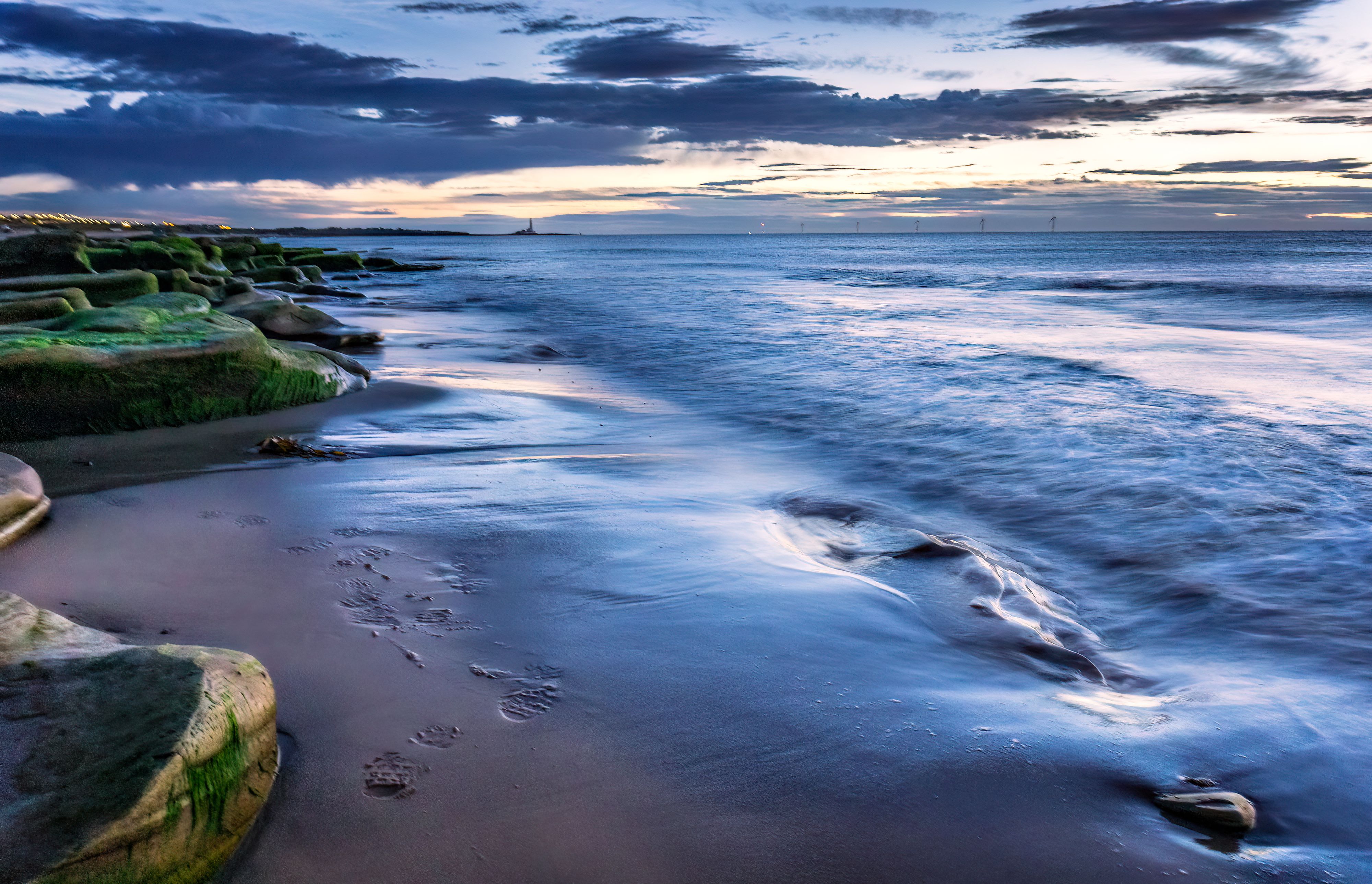 Sea and Coastline Landscape · Free Stock Photo