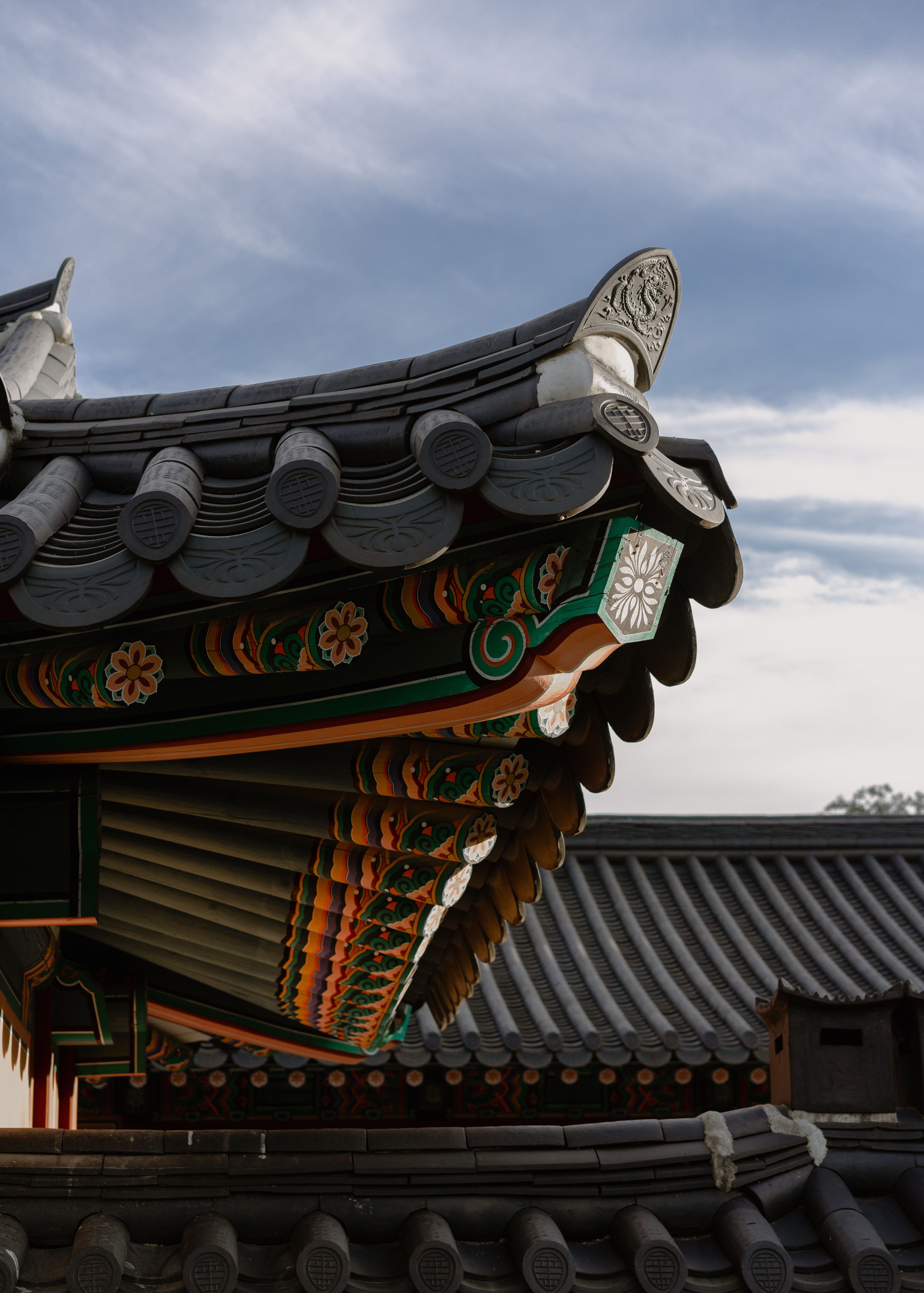 Red And White Temple · Free Stock Photo