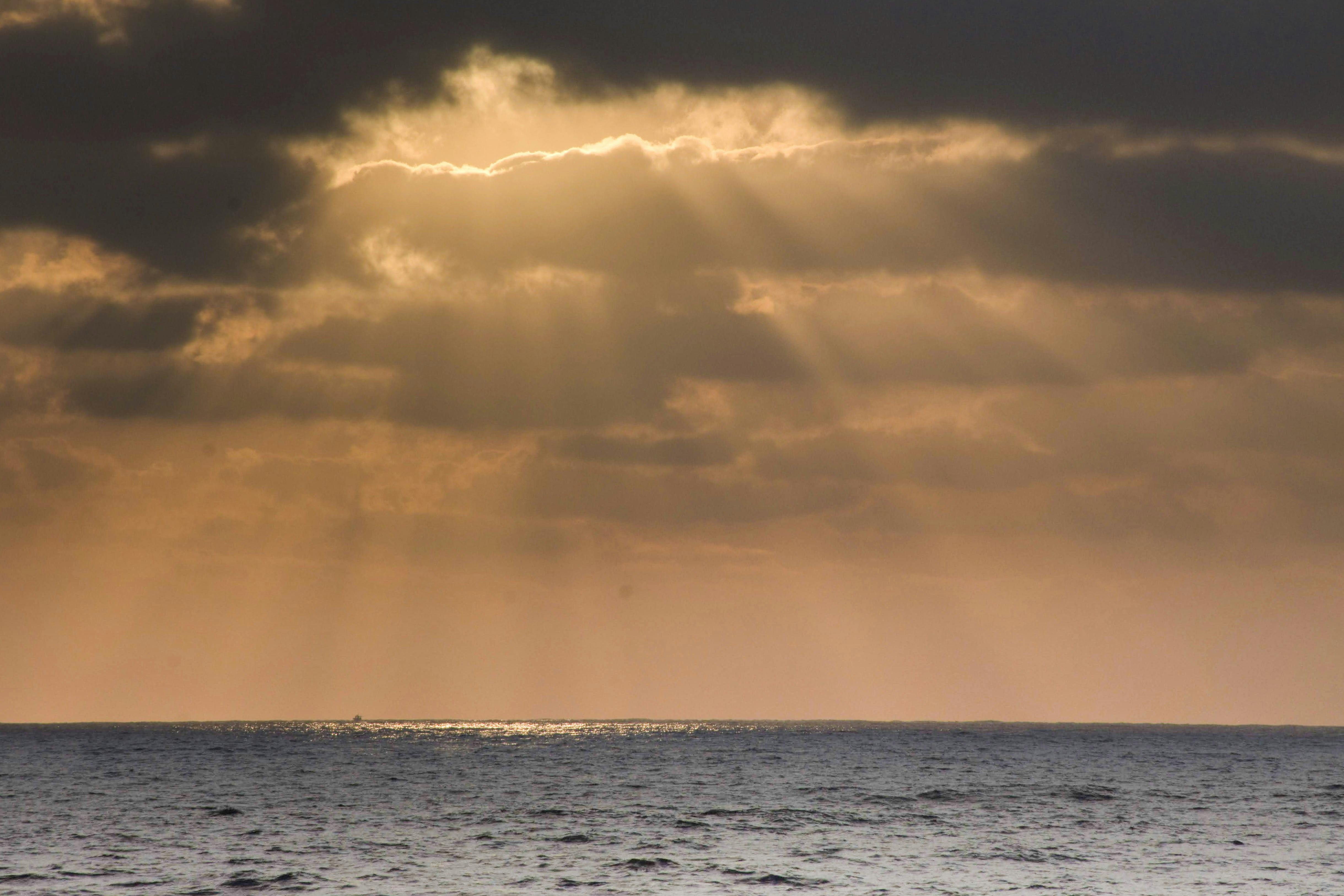 Ocean Under Shady Sky · Free Stock Photo