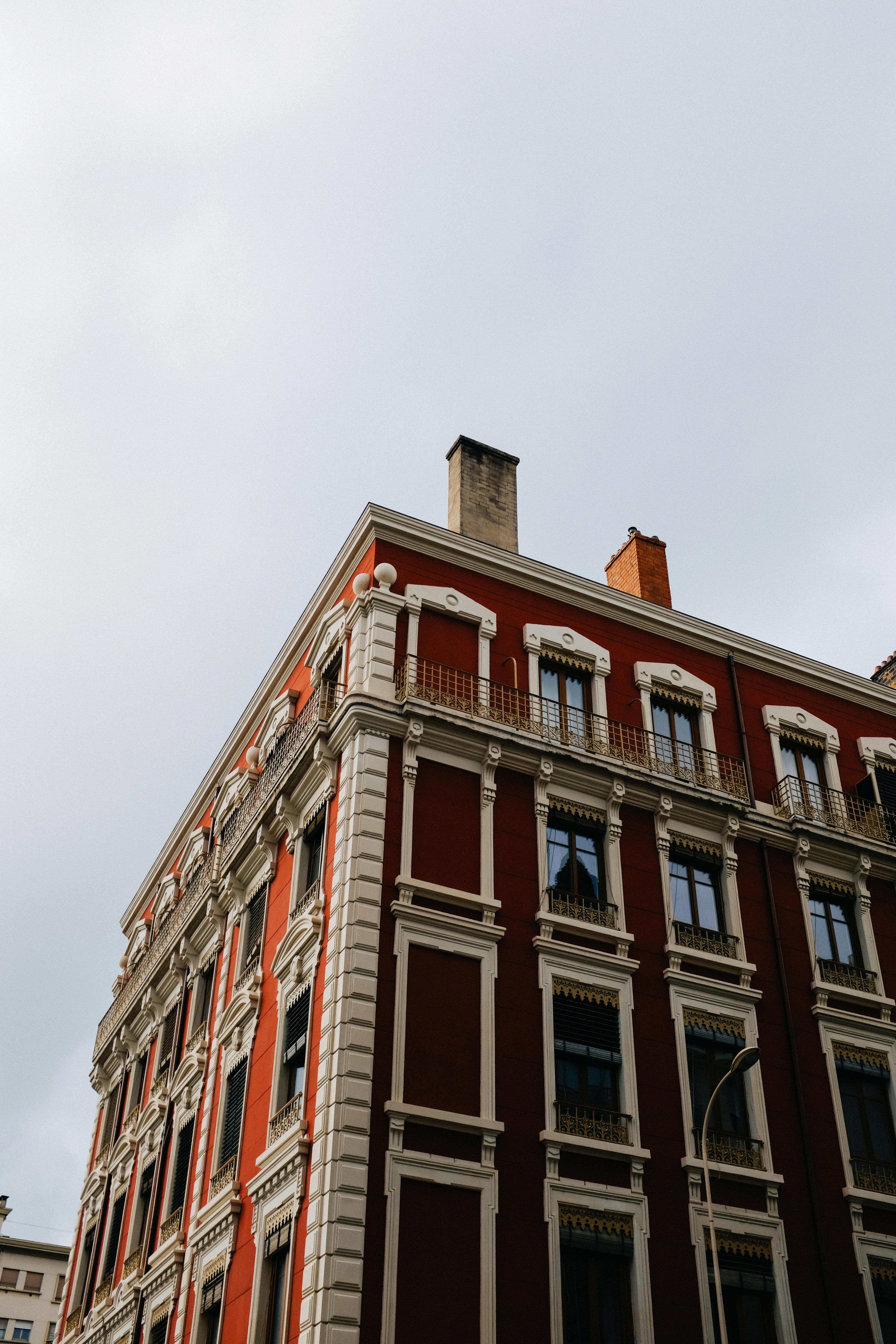 Windows of Elegant Tenement · Free Stock Photo