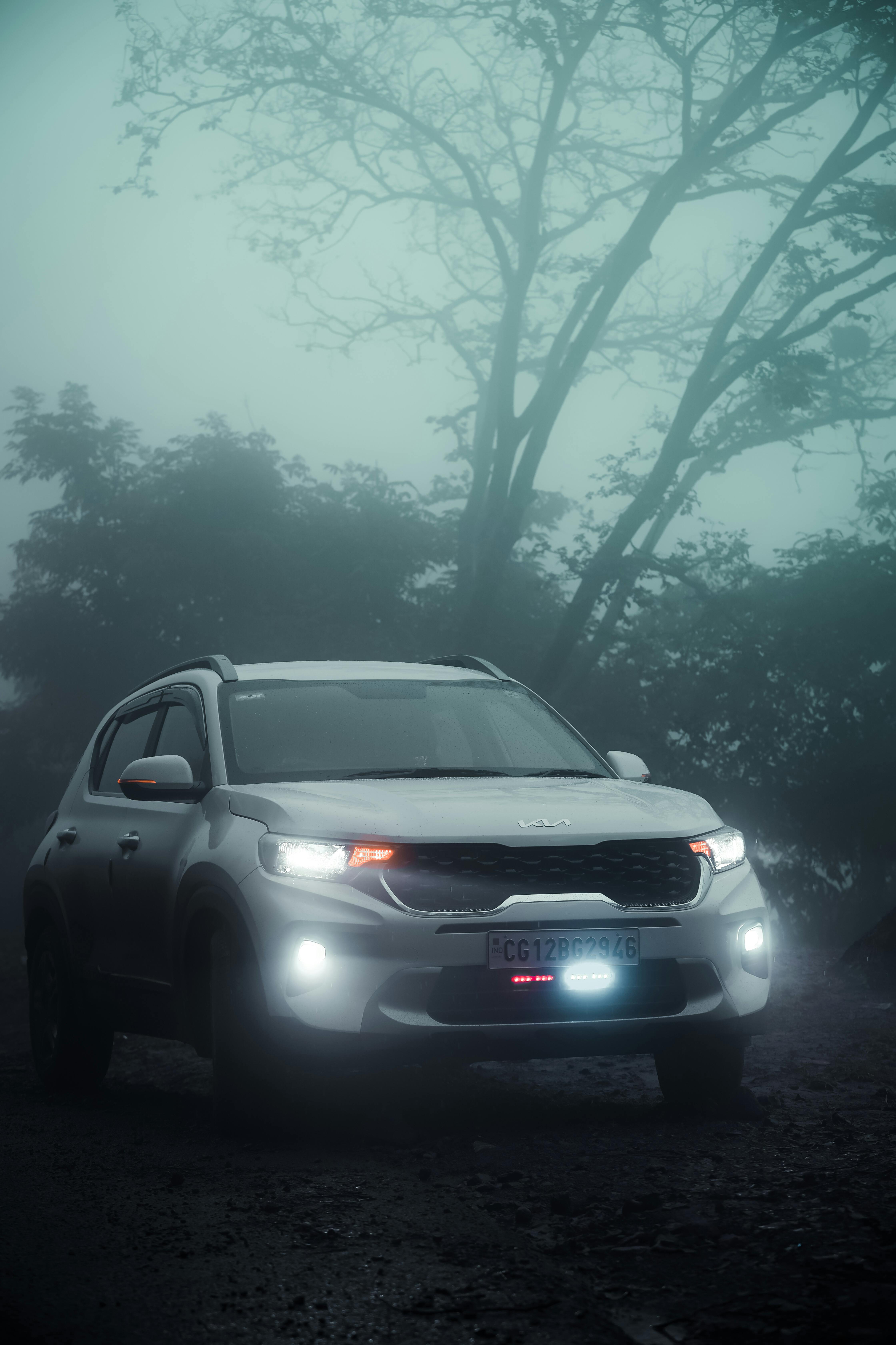 Photo of a White Vehicle · Free Stock Photo