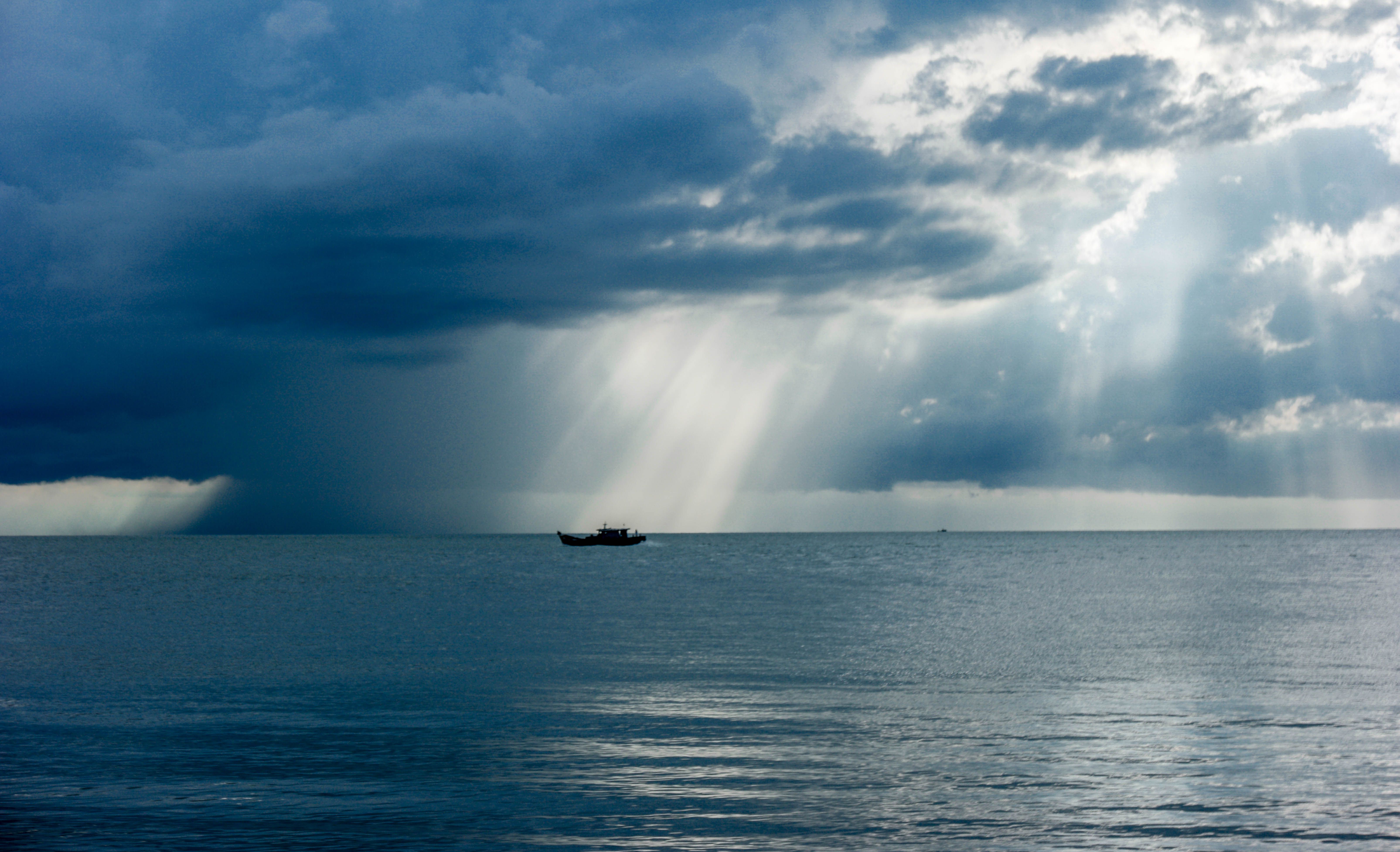Dramatic Sky at Sunset · Free Stock Photo