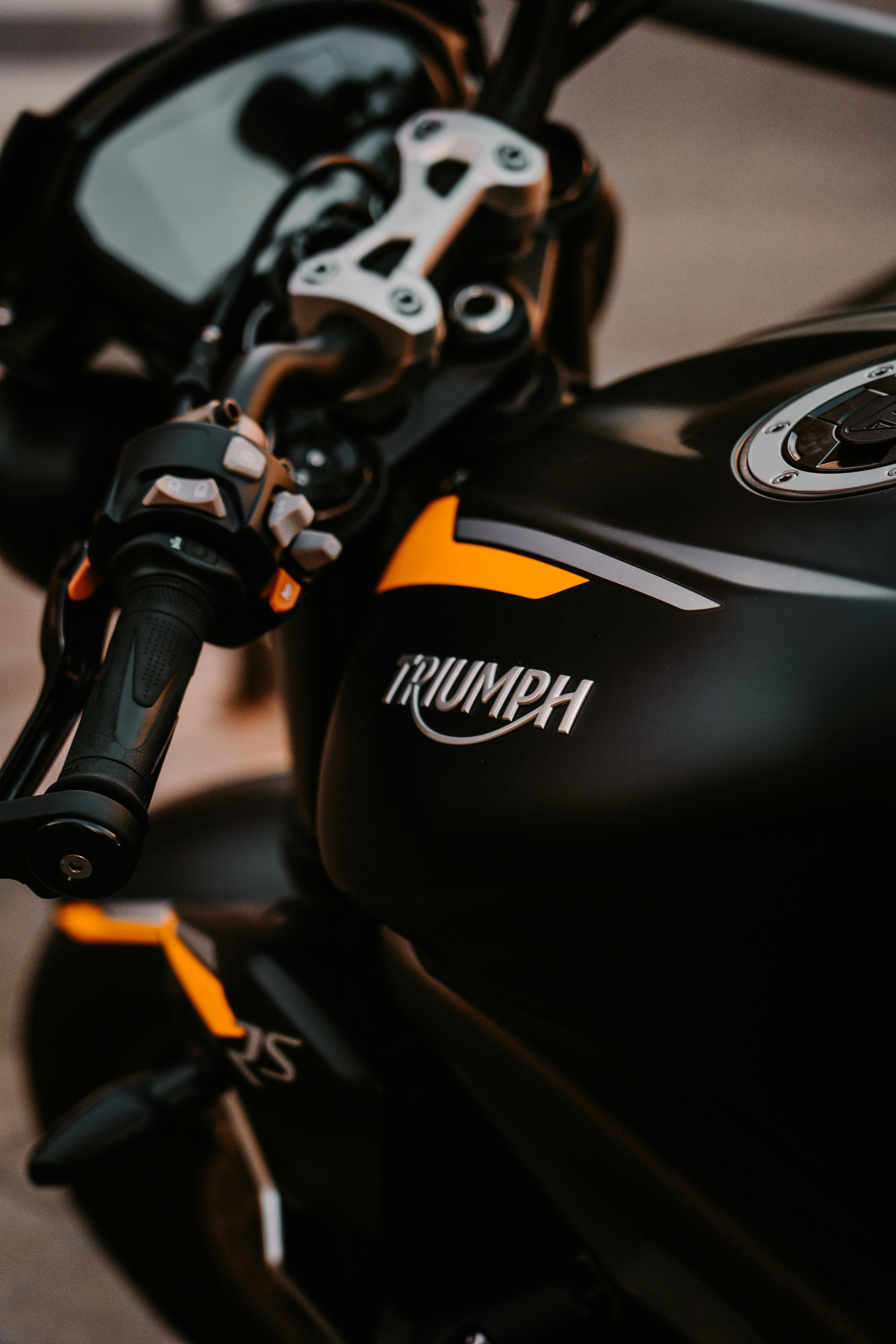 Brown Miniature Motorcycle on Dirt Road · Free Stock Photo