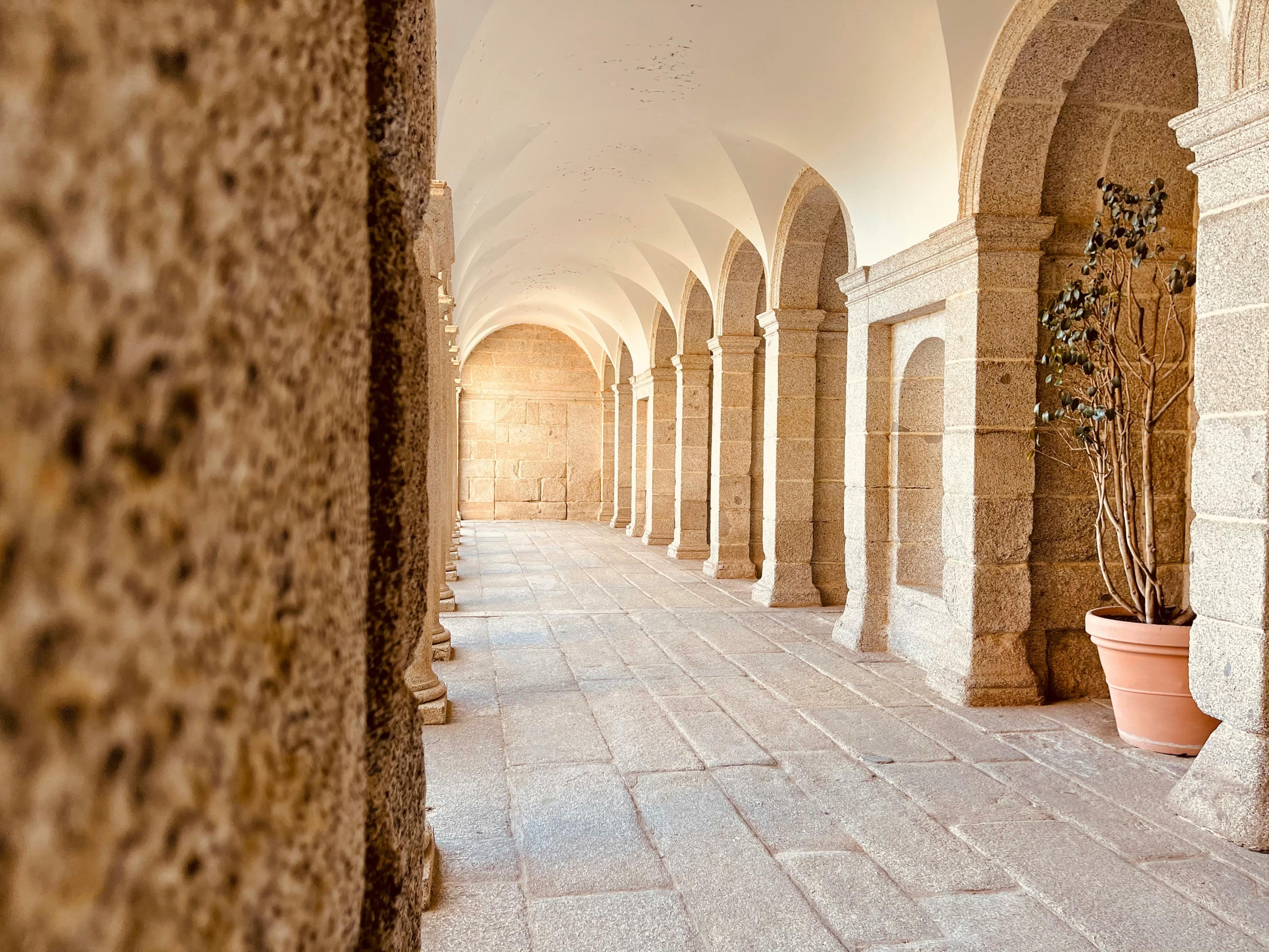 An Empty Arcade · Free Stock Photo
