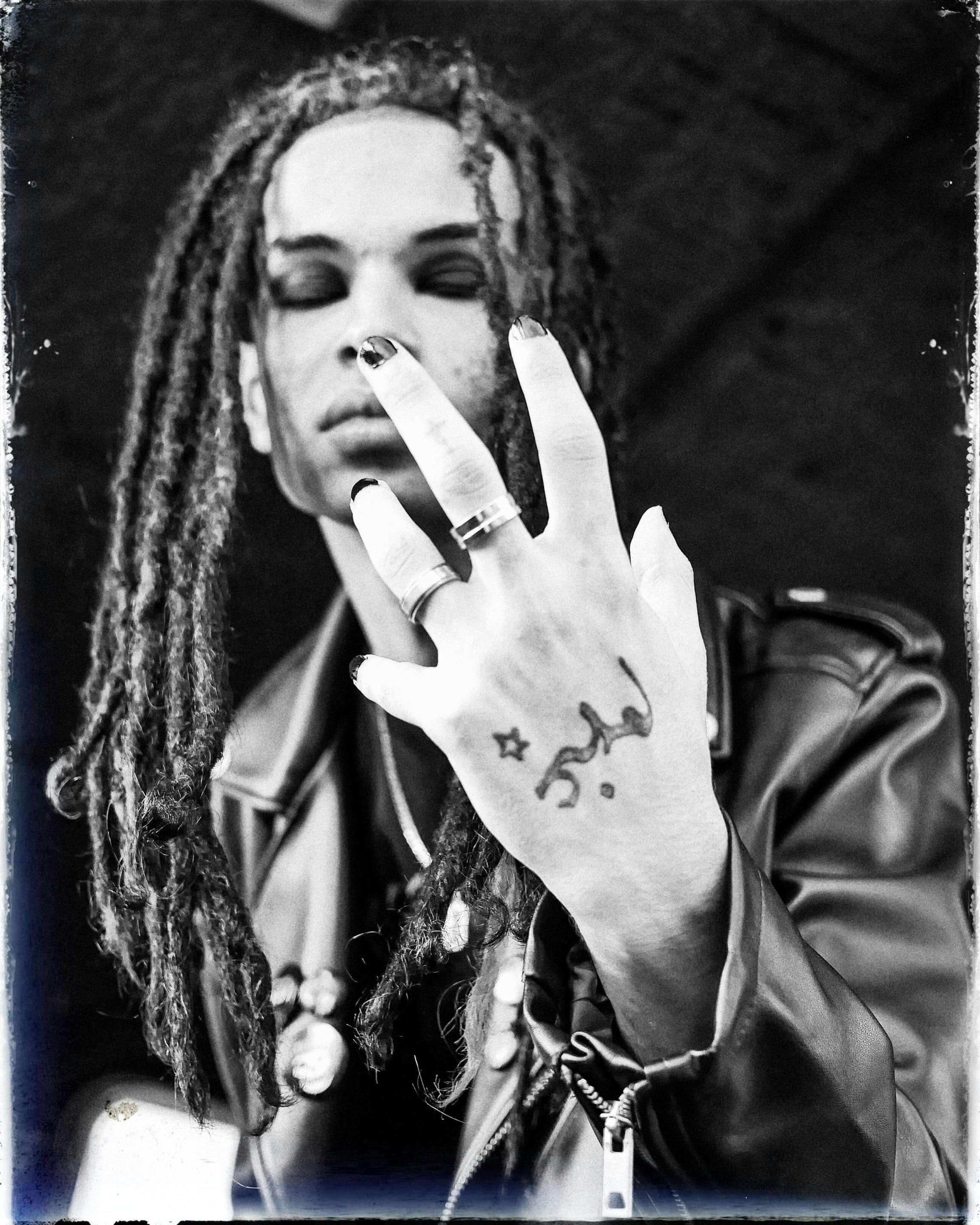 Lorraine Kelly Tattoo Photos, Download Free Lorraine Kelly Tattoo Stock ...