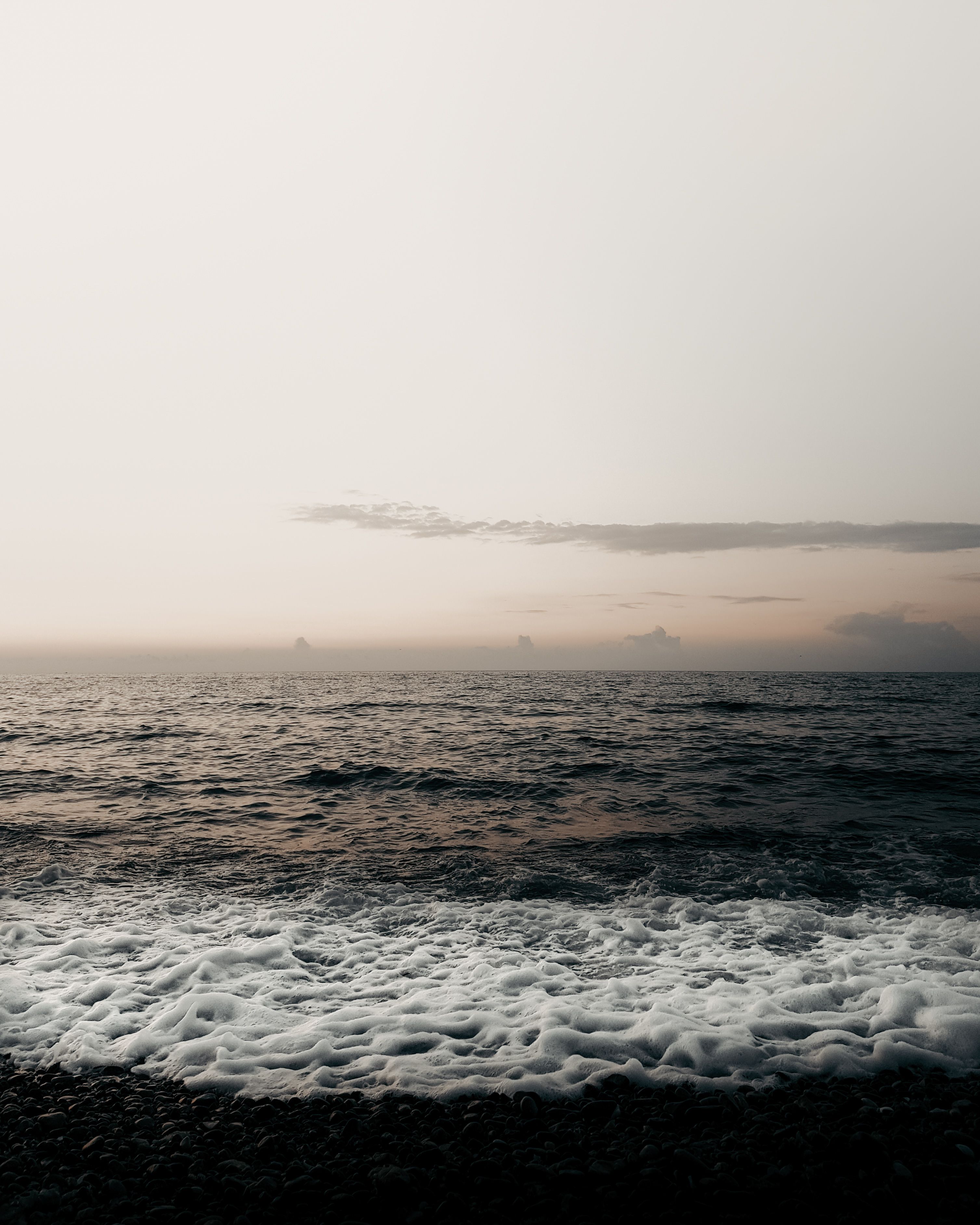 Clear Sky over Sea Shore · Free Stock Photo