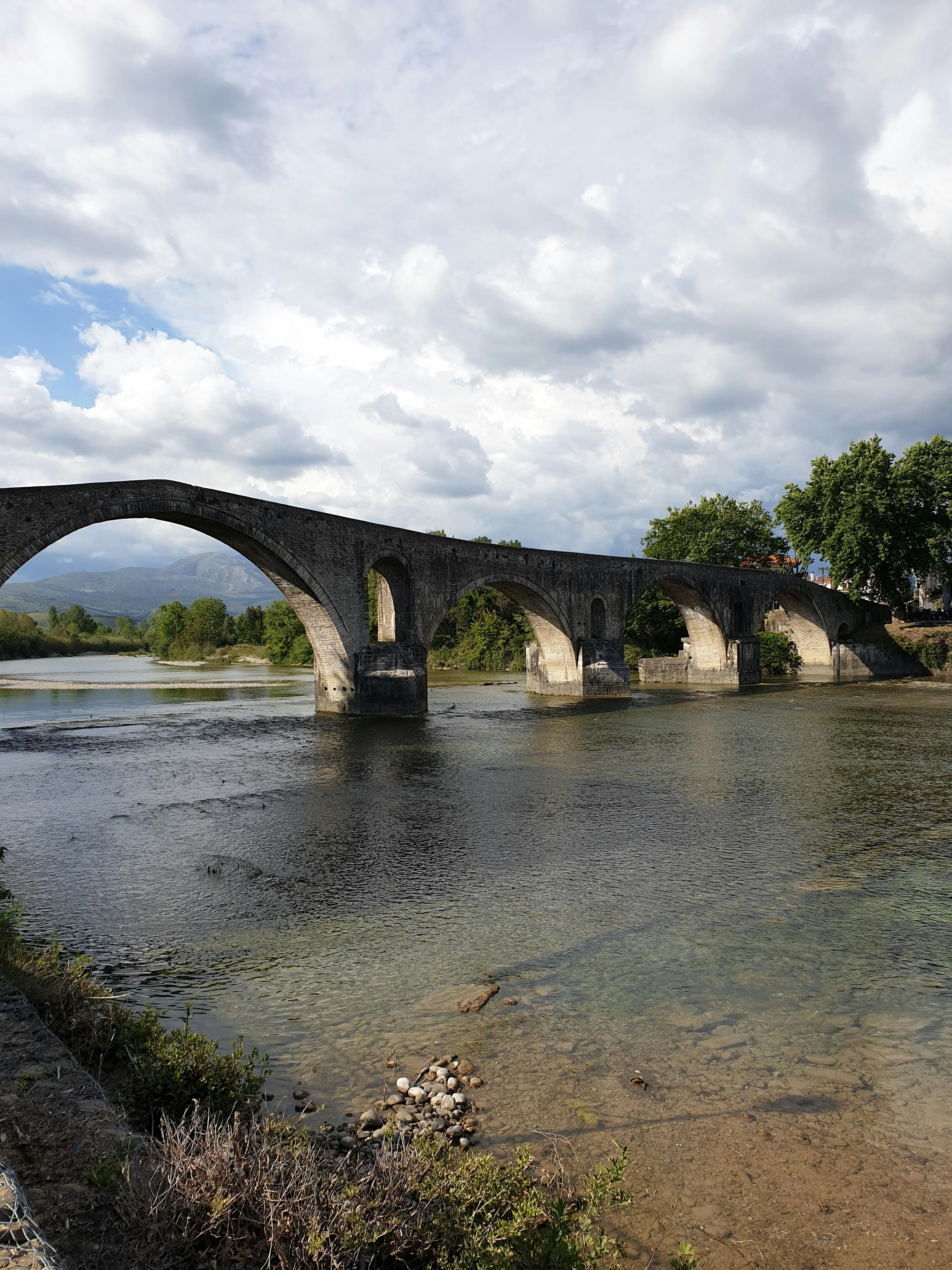 Bridge over the Arachtos River in Arta, Greece · Free Stock Photo