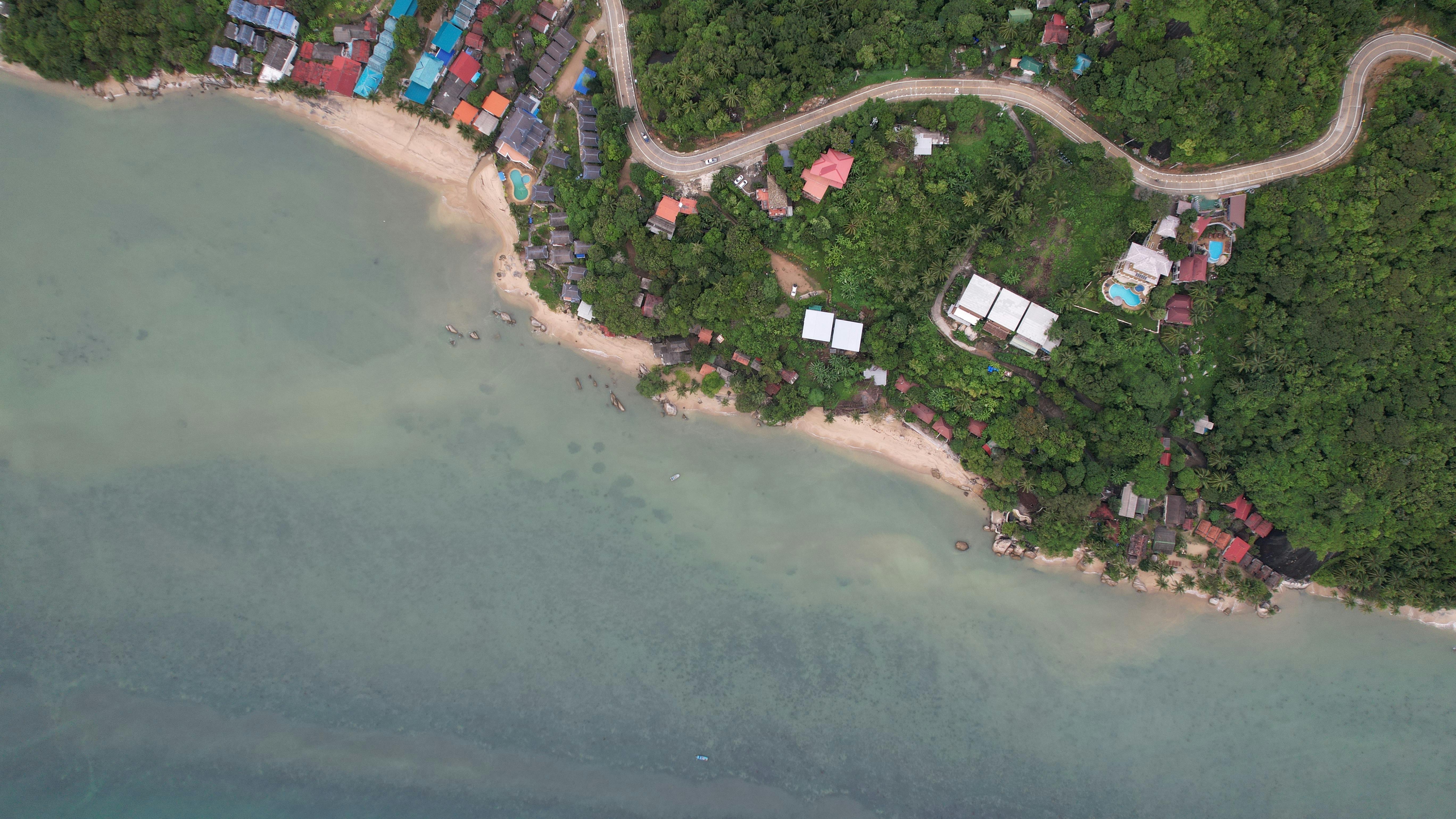 Islands Connected by a Road · Free Stock Photo