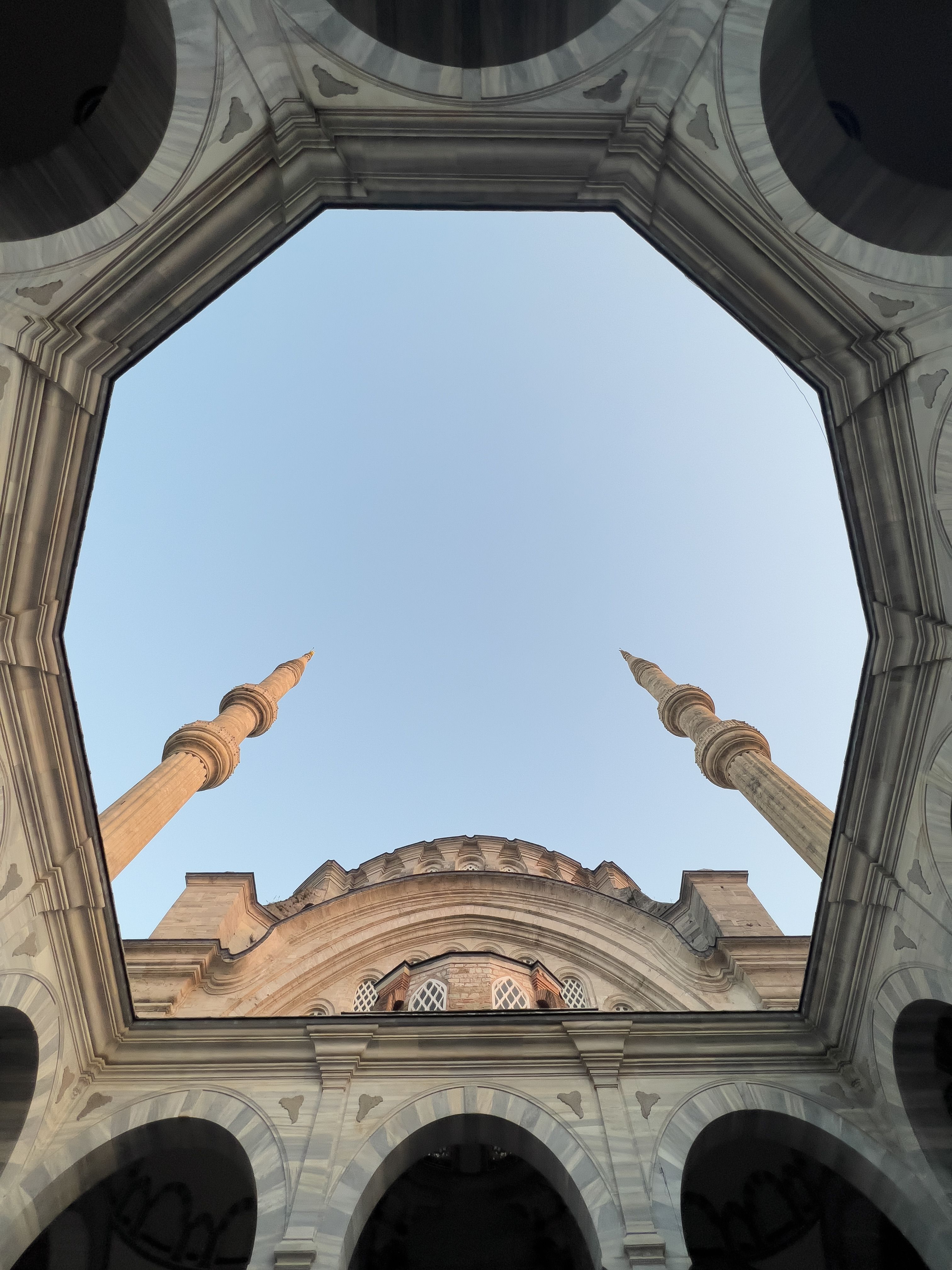 Emir Abdelkader Mosque Under Blue Sky · Free Stock Photo