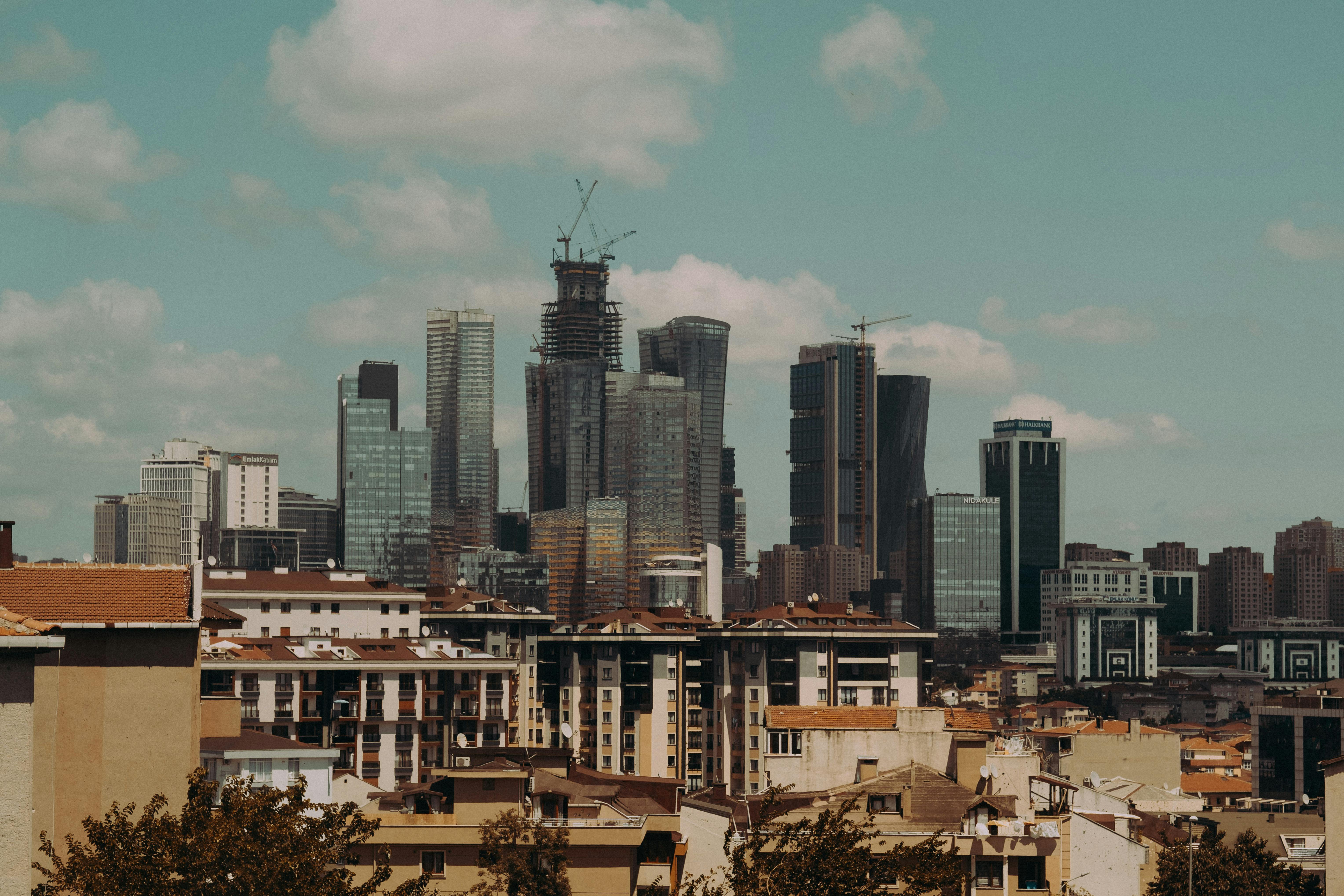 White and Brown City Buildings · Free Stock Photo