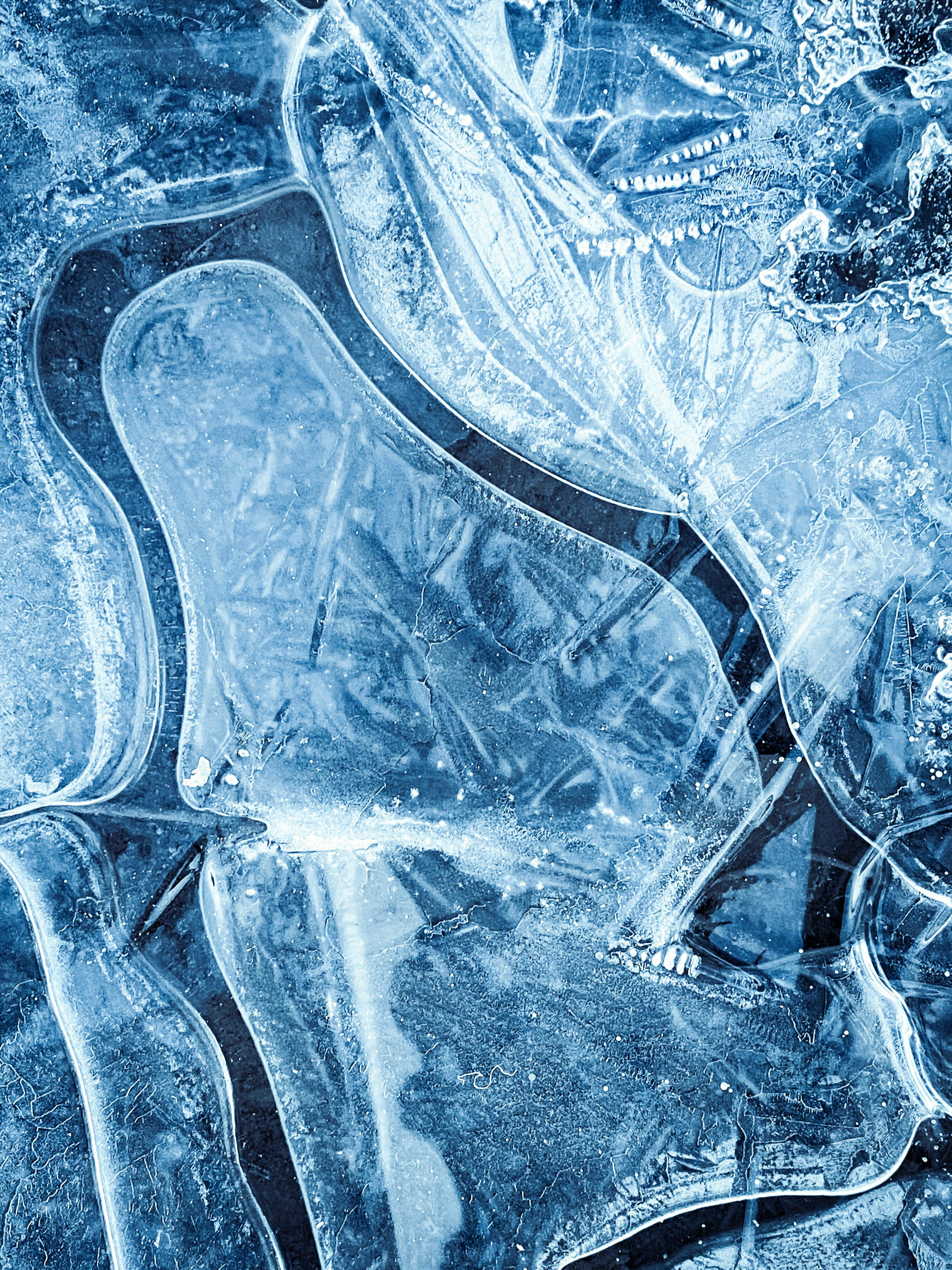 Natural Pattern on Ice · Free Stock Photo