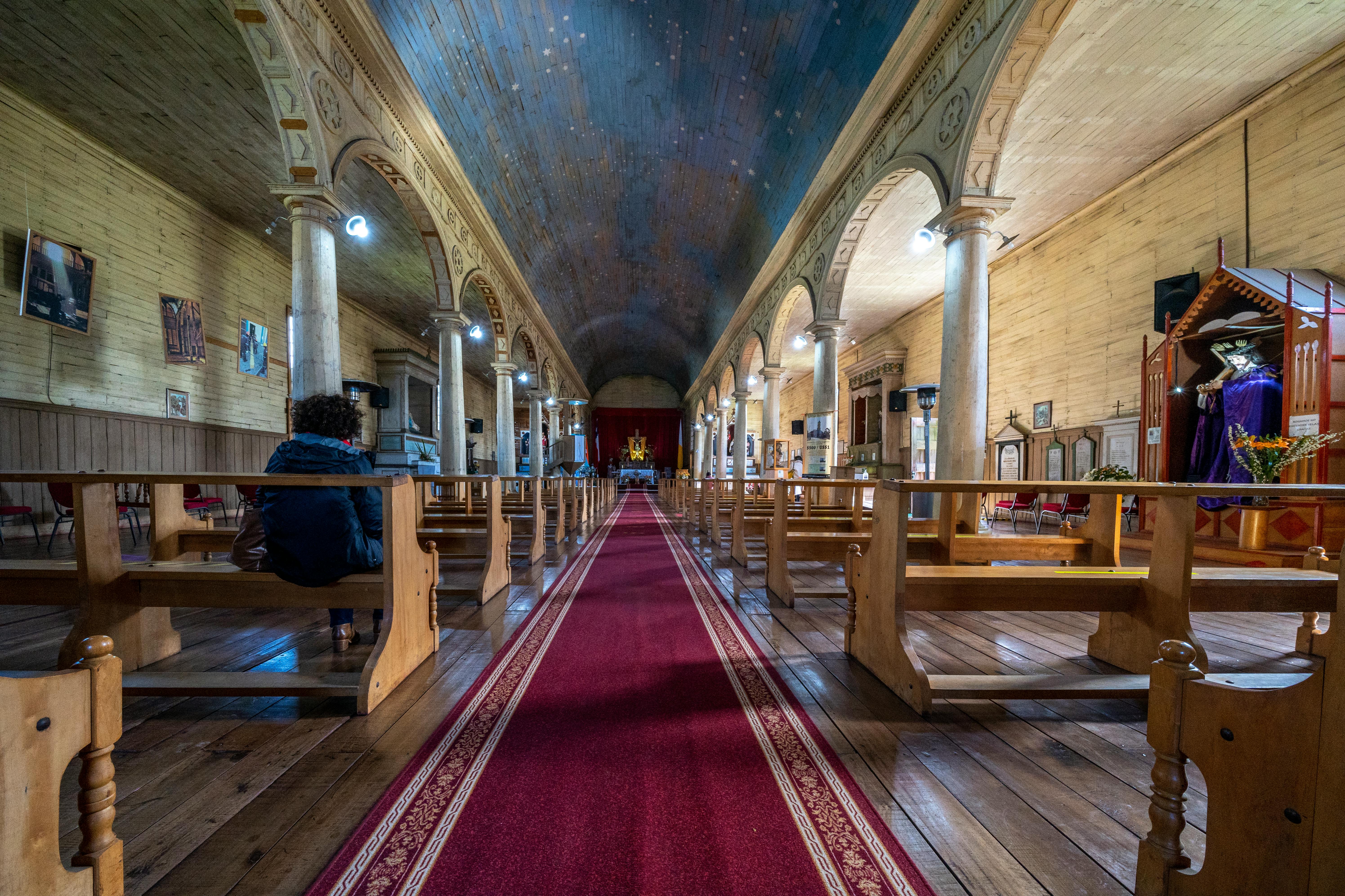 Wooden Benches in Church · Free Stock Photo