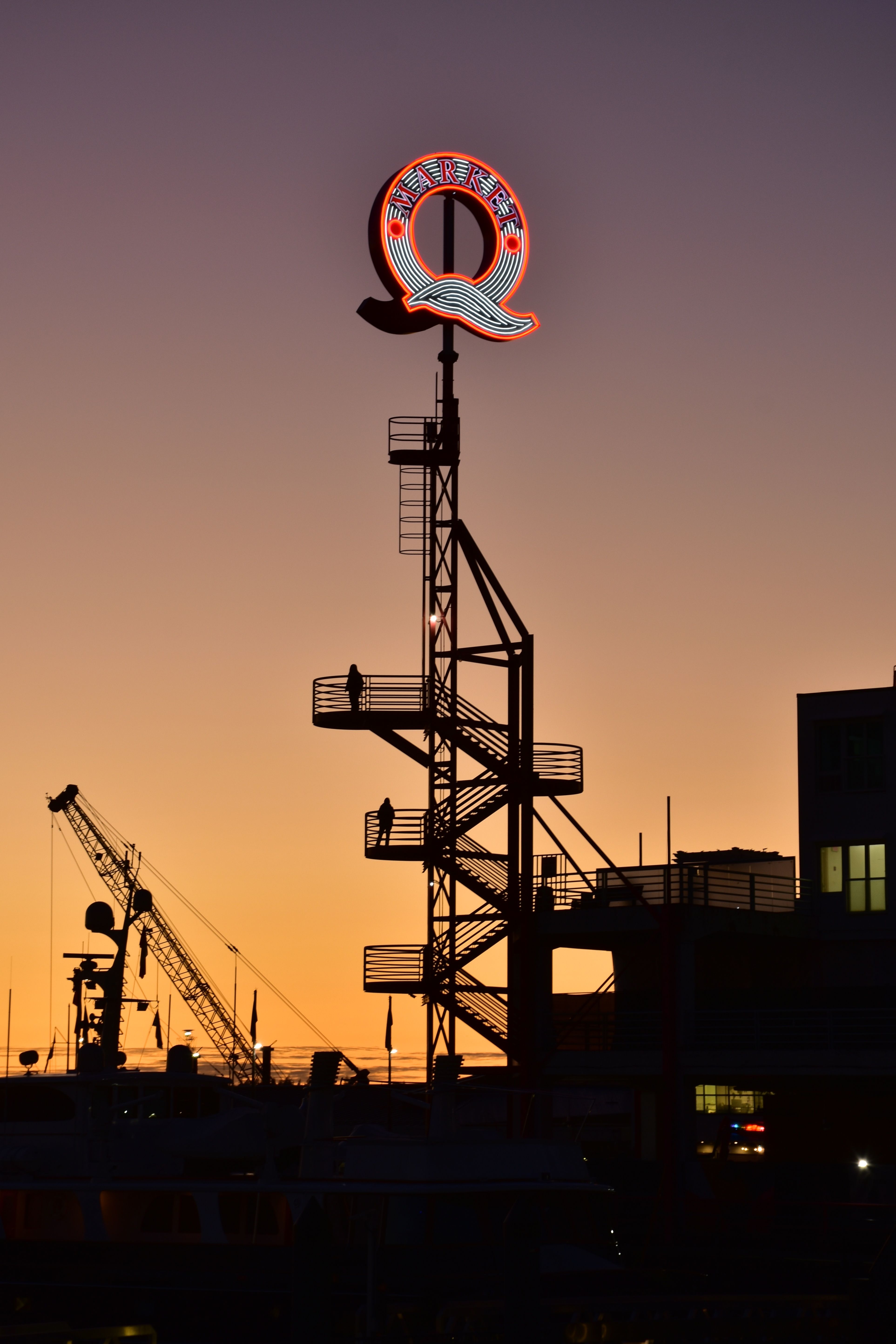Q Tower Photos, Download The BEST Free Q Tower Stock Photos & HD Images