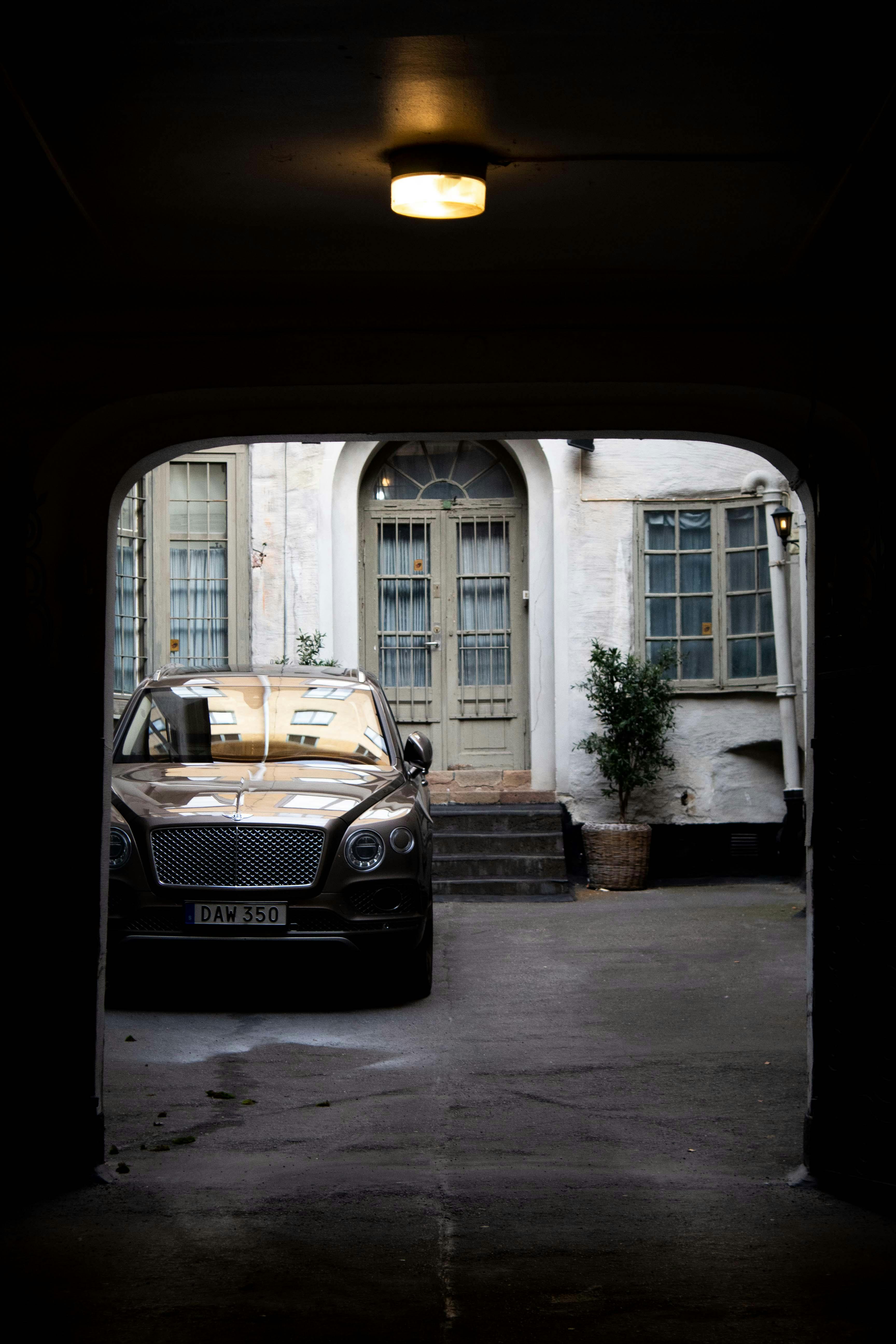 Car Door Jam Photos, Download The BEST Free Car Door Jam Stock Photos ...