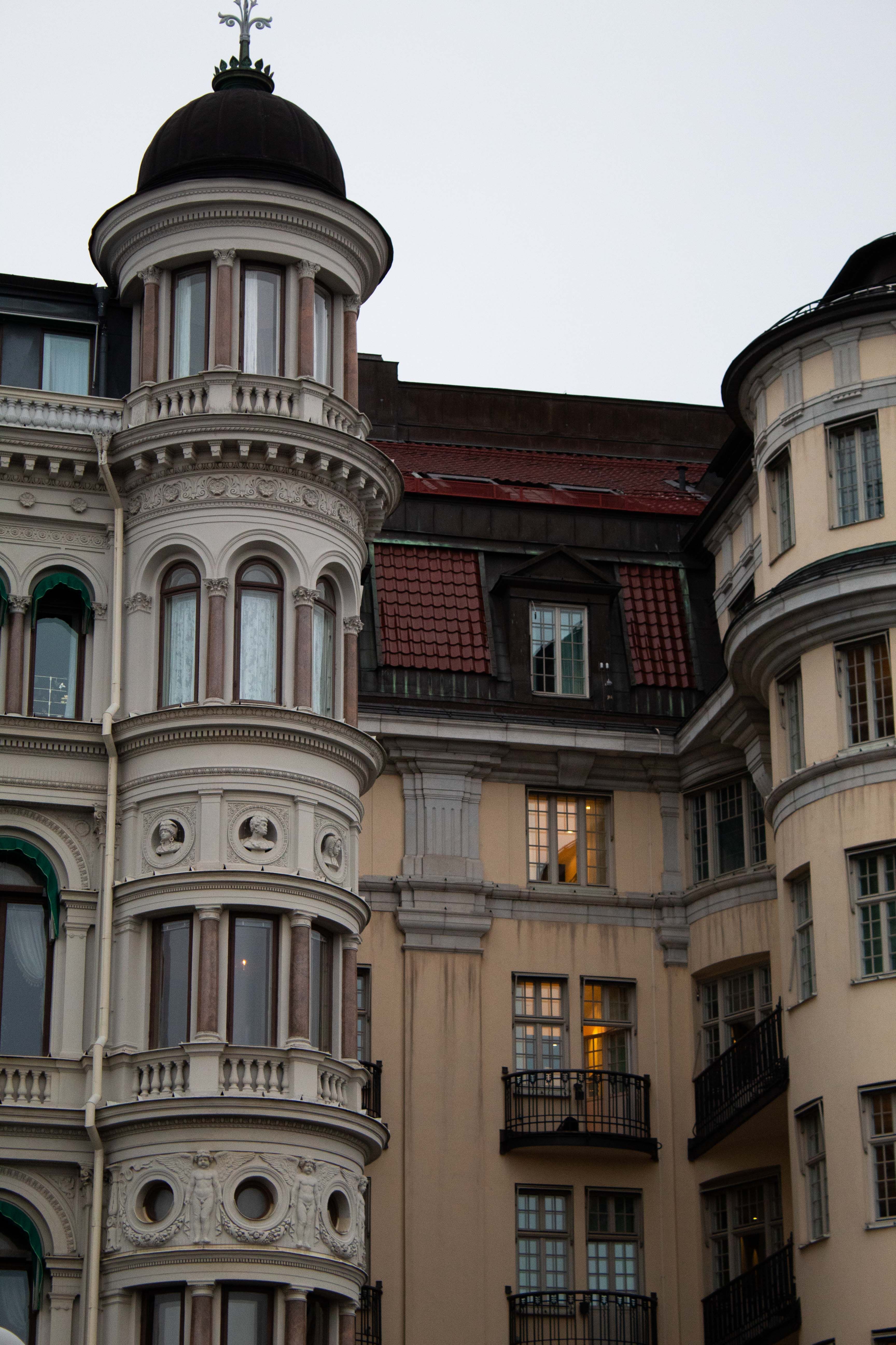 Entrance to the Old Tenement House · Free Stock Photo