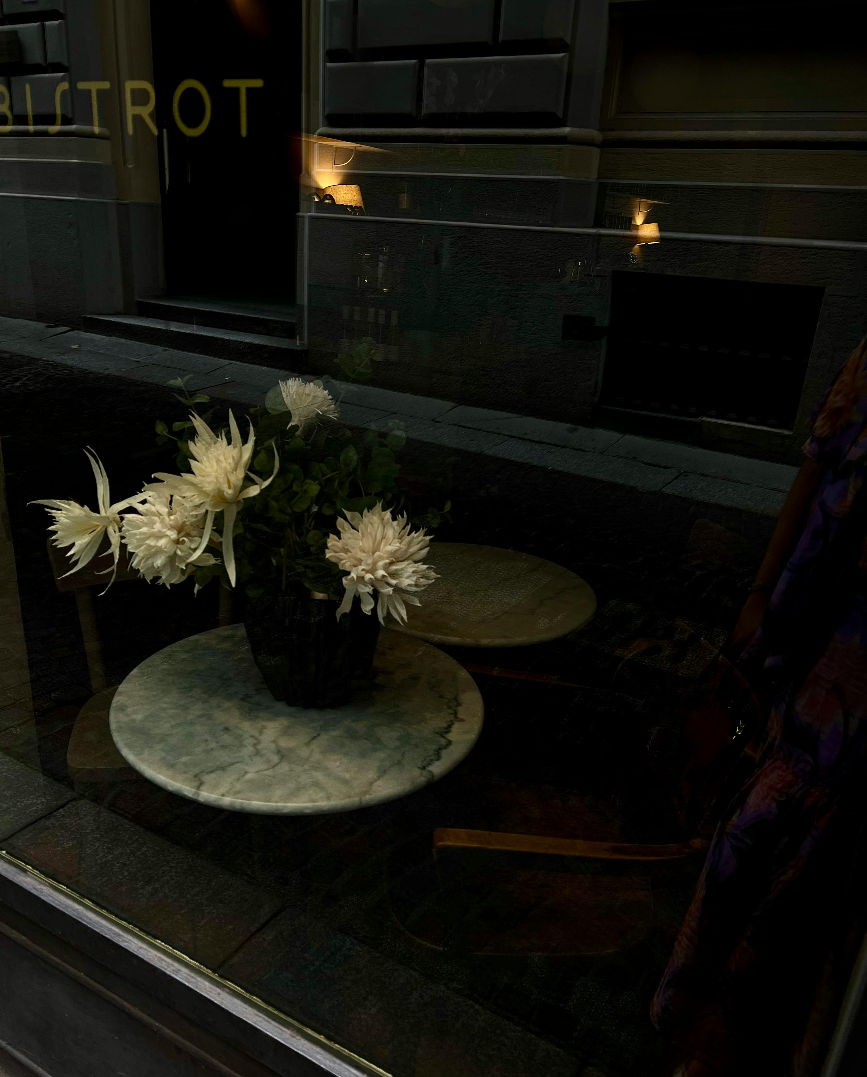 Rain Cafe Photos, Download The BEST Free Rain Cafe Stock Photos & HD Images