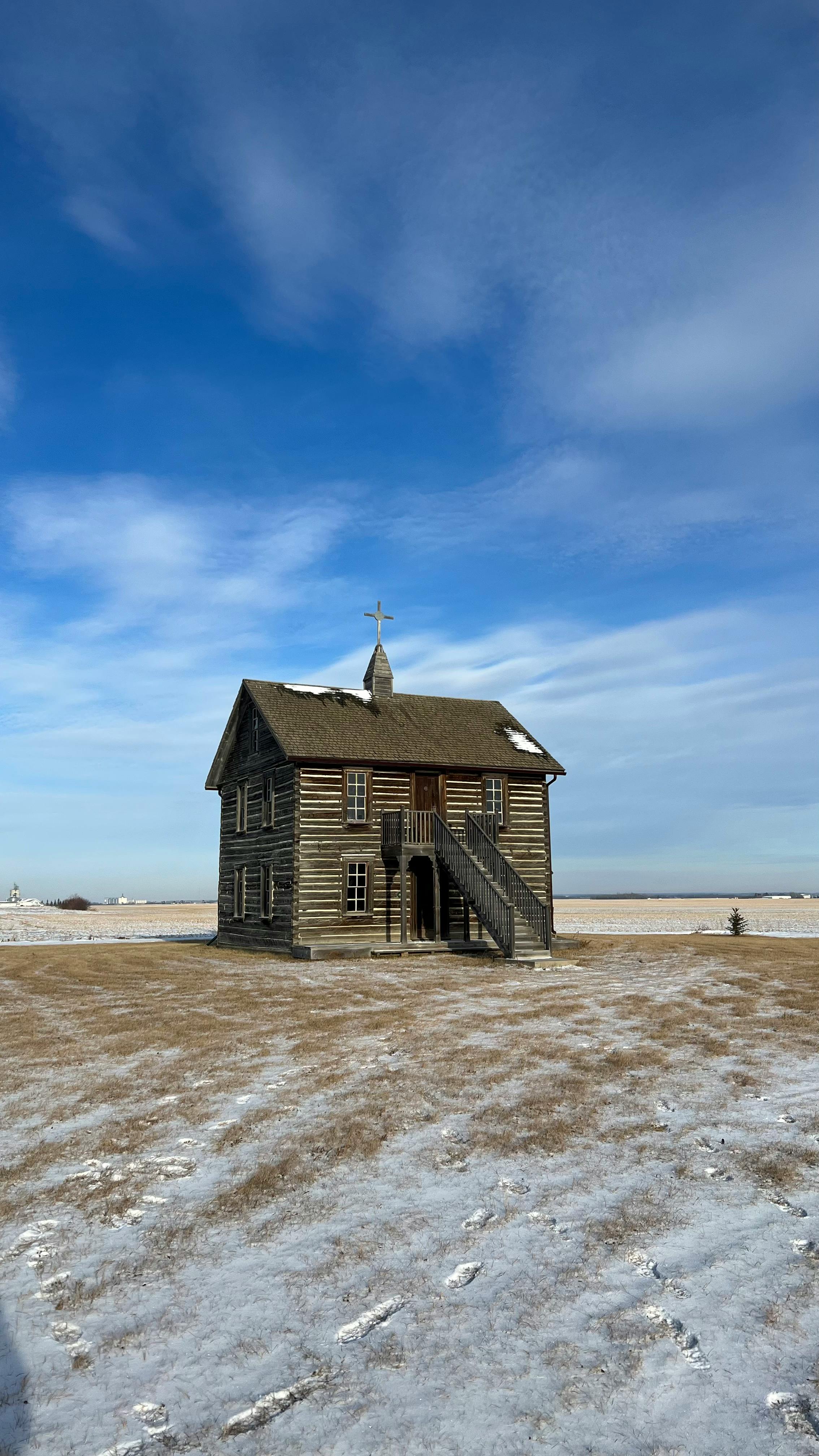Black Building Under Blue Sky · Free Stock Photo