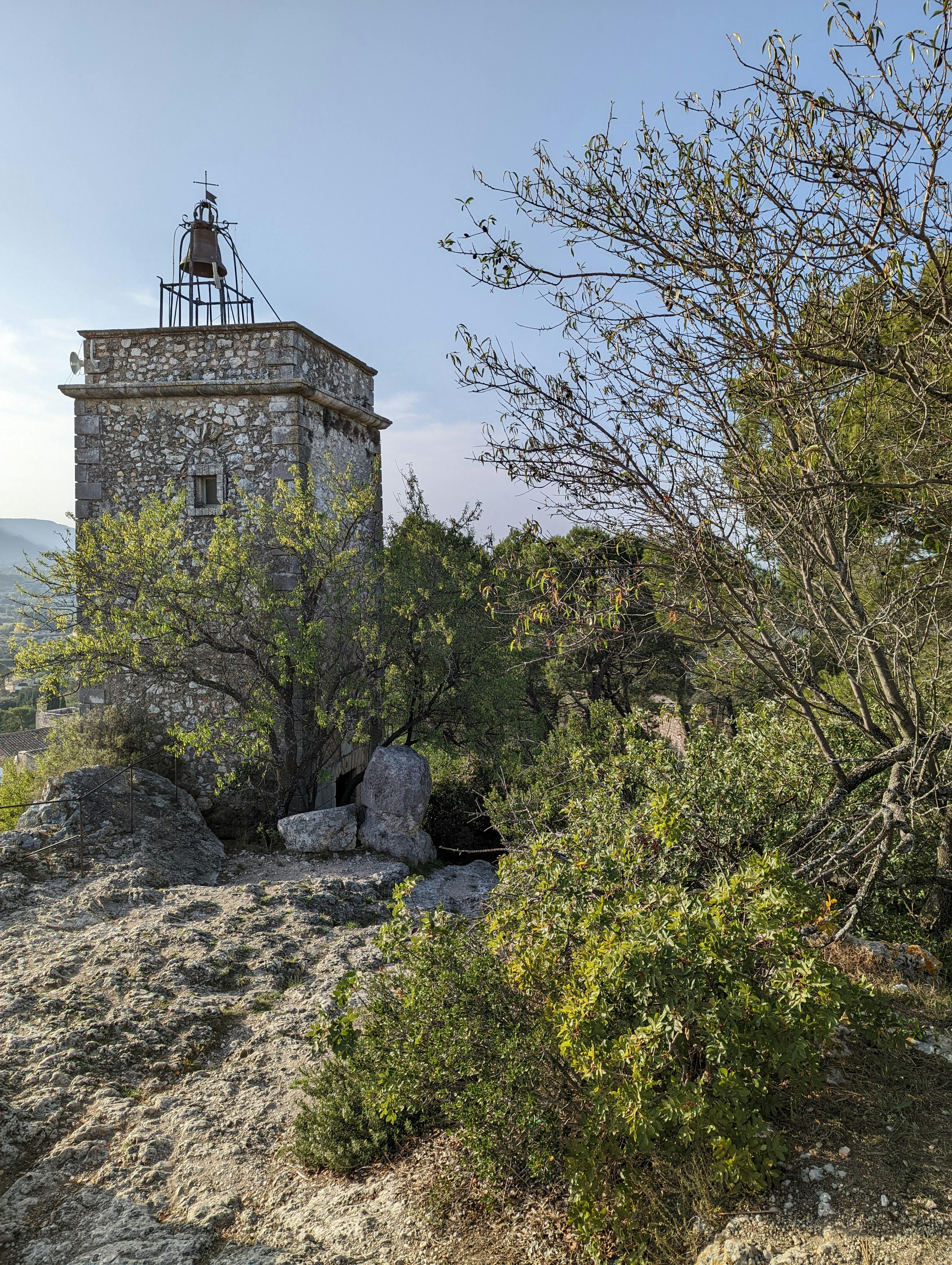 The La Fleche Bell Tower and Basilica of Saint Michael in Bordeaux ...