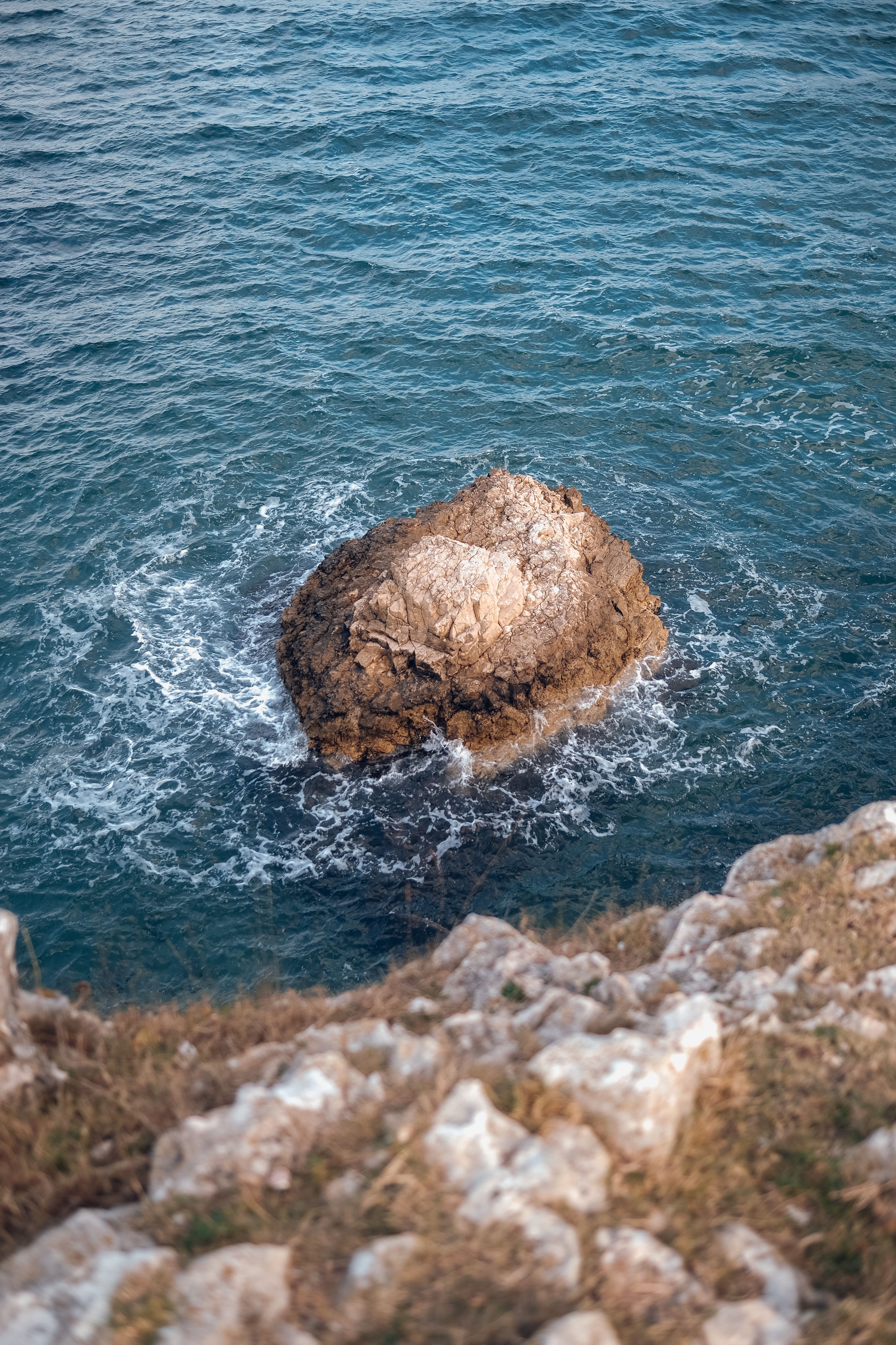 A Rock Formation in the Sea · Free Stock Photo