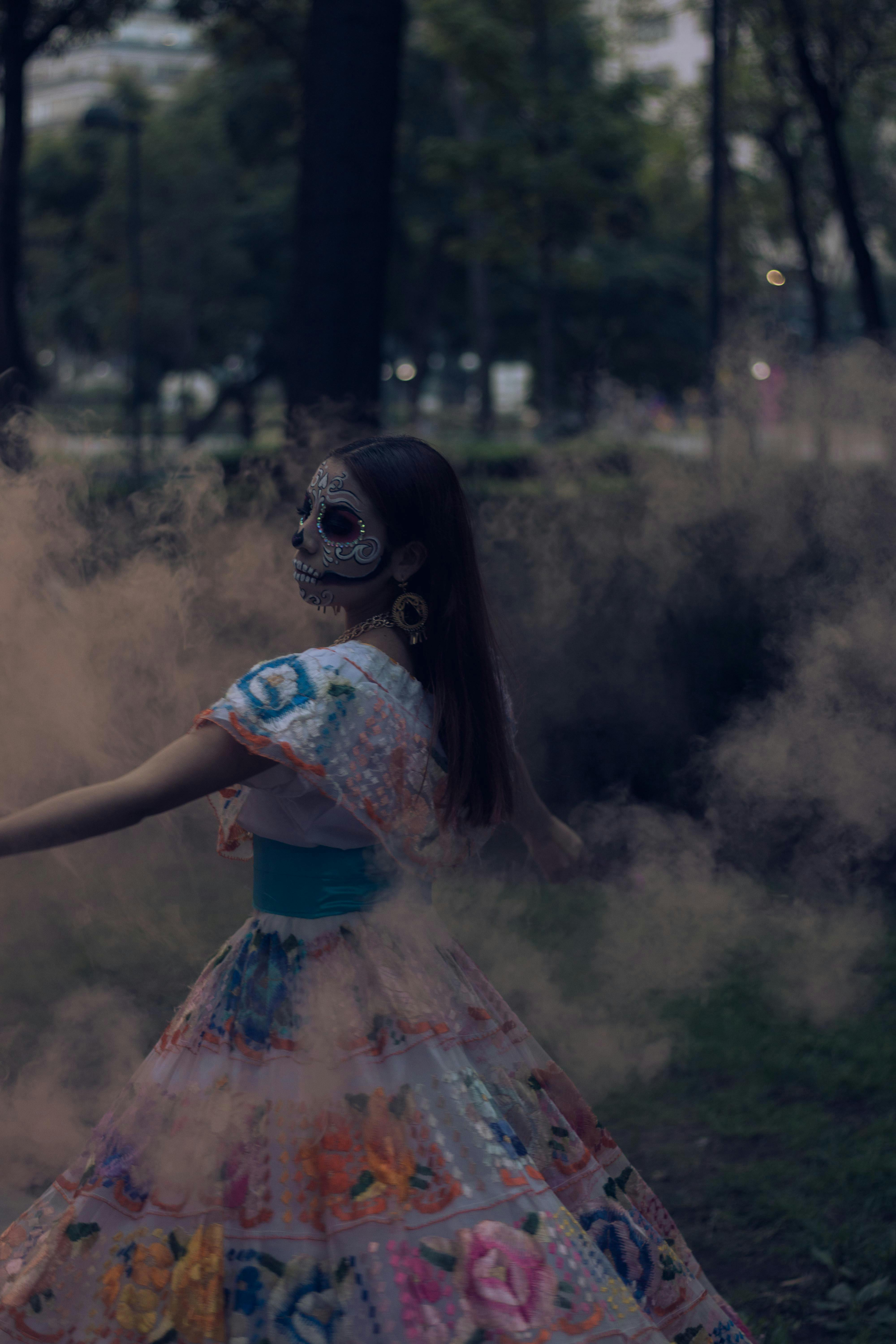 Dancer on Day of the Dead · Free Stock Photo