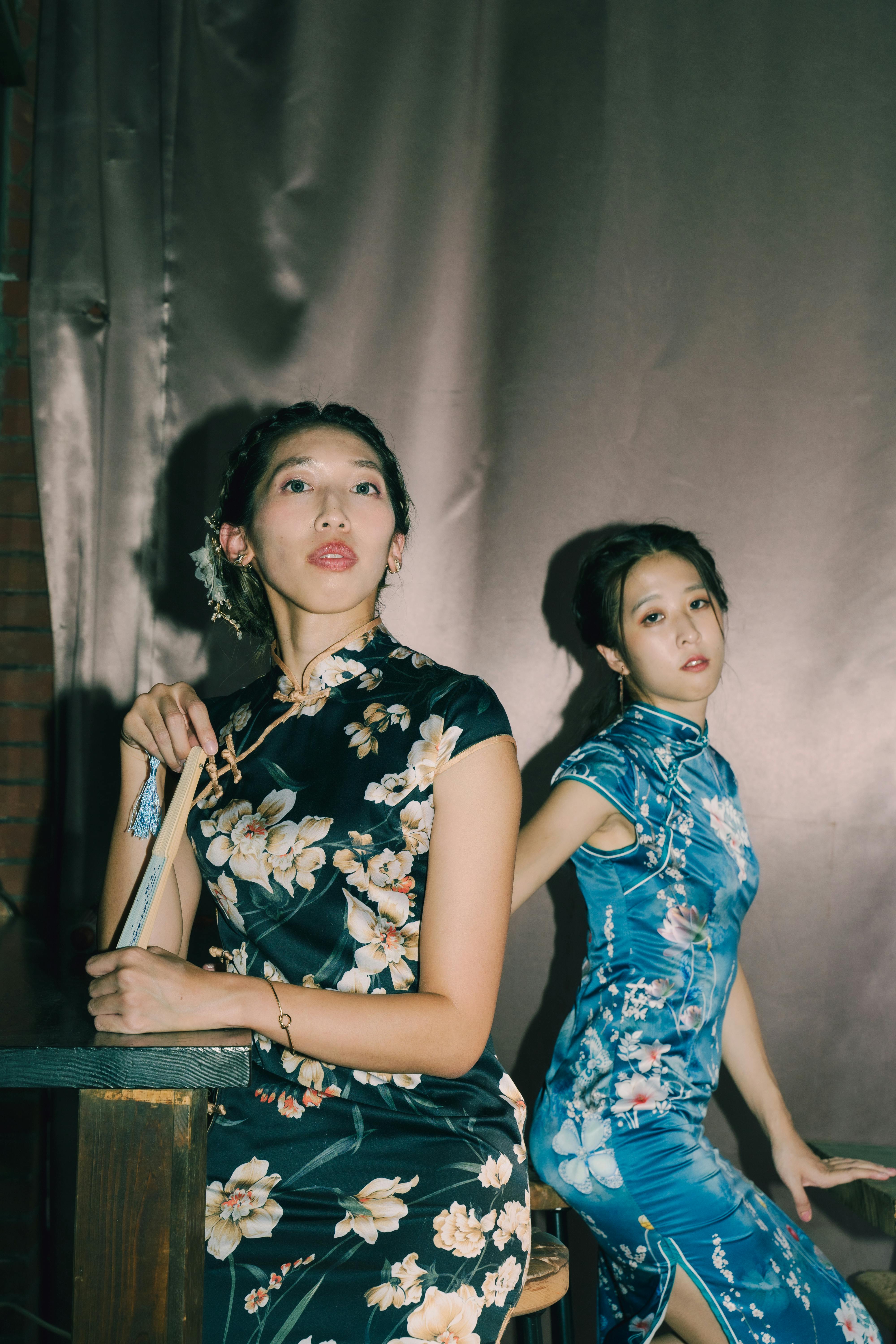 Women Fa Photos, Download The BEST Free Women Fa Stock Photos & HD Images