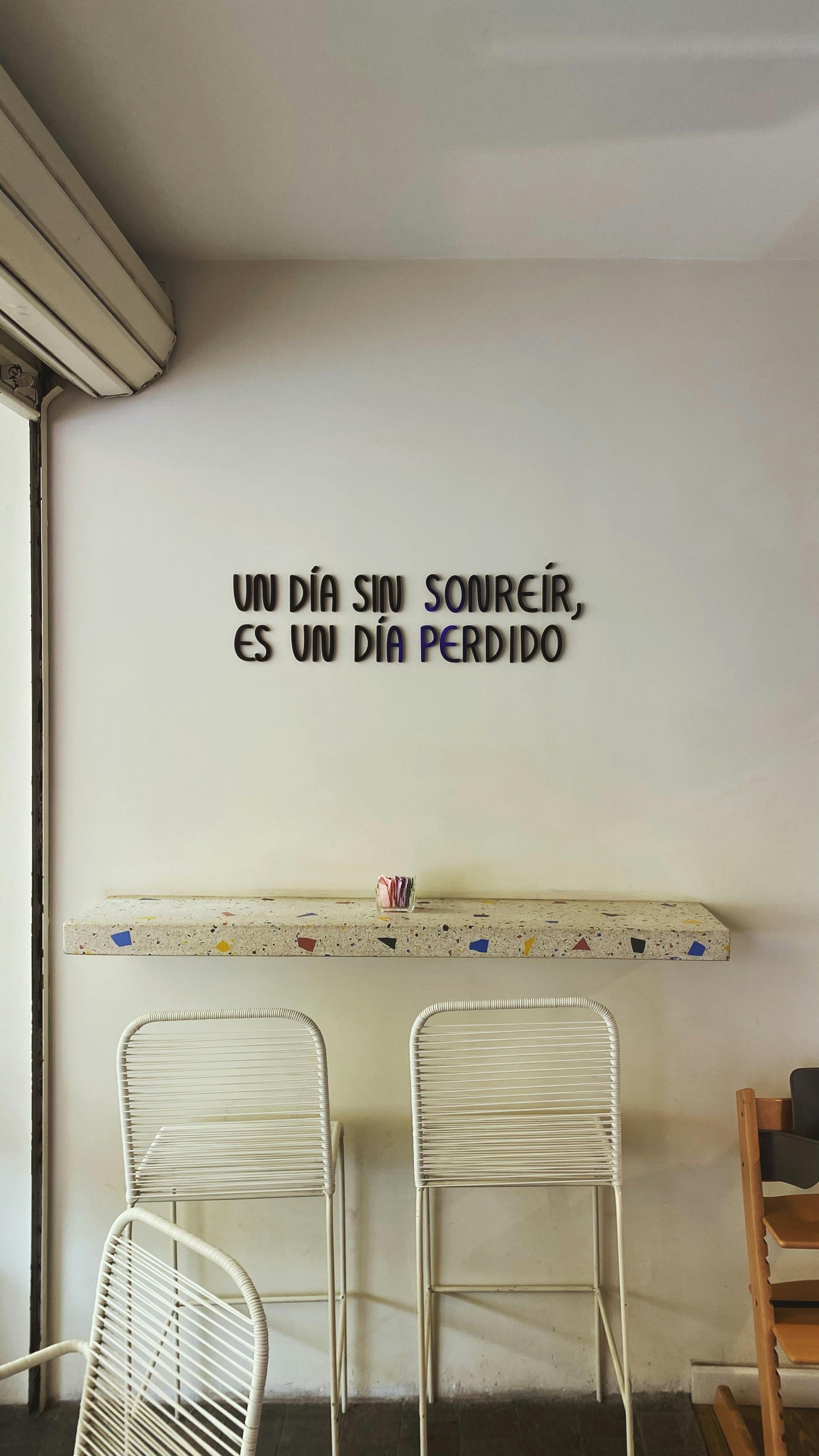 I See Light in the Darkness Text · Free Stock Photo