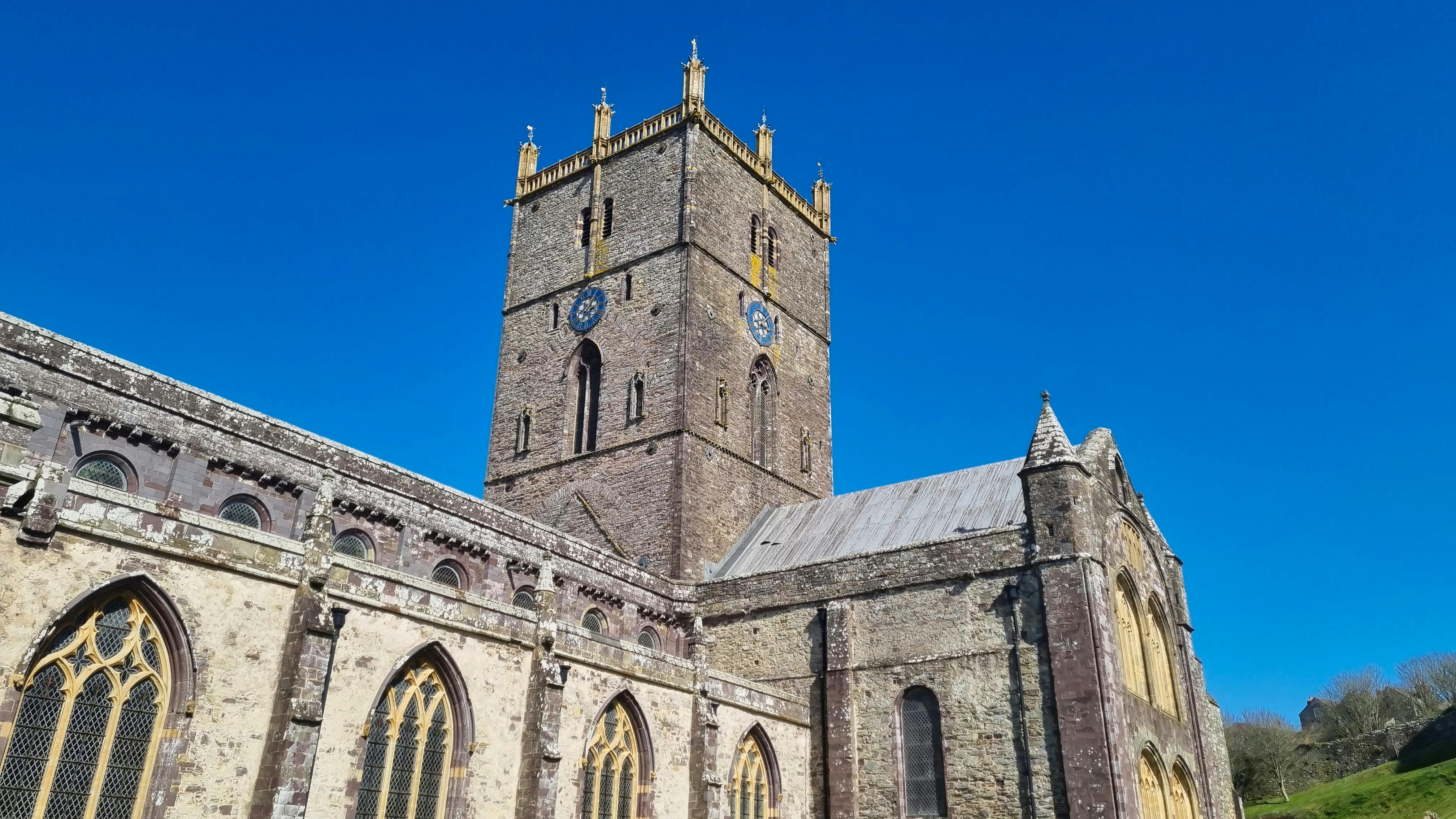 Cathedral Interior · Free Stock Photo