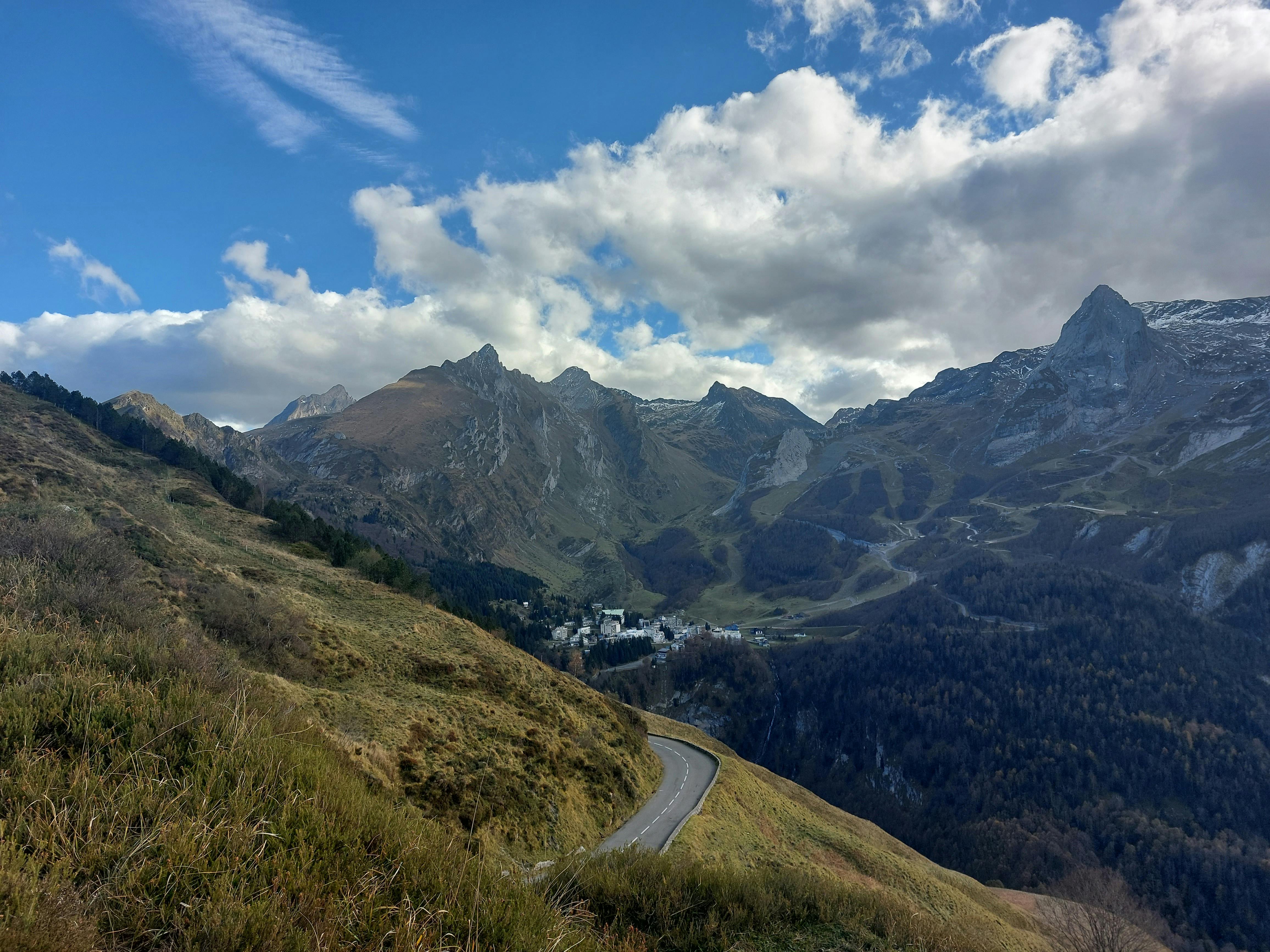 Hills Pahar Nature Photos, Download Free Hills Pahar Nature Stock ...