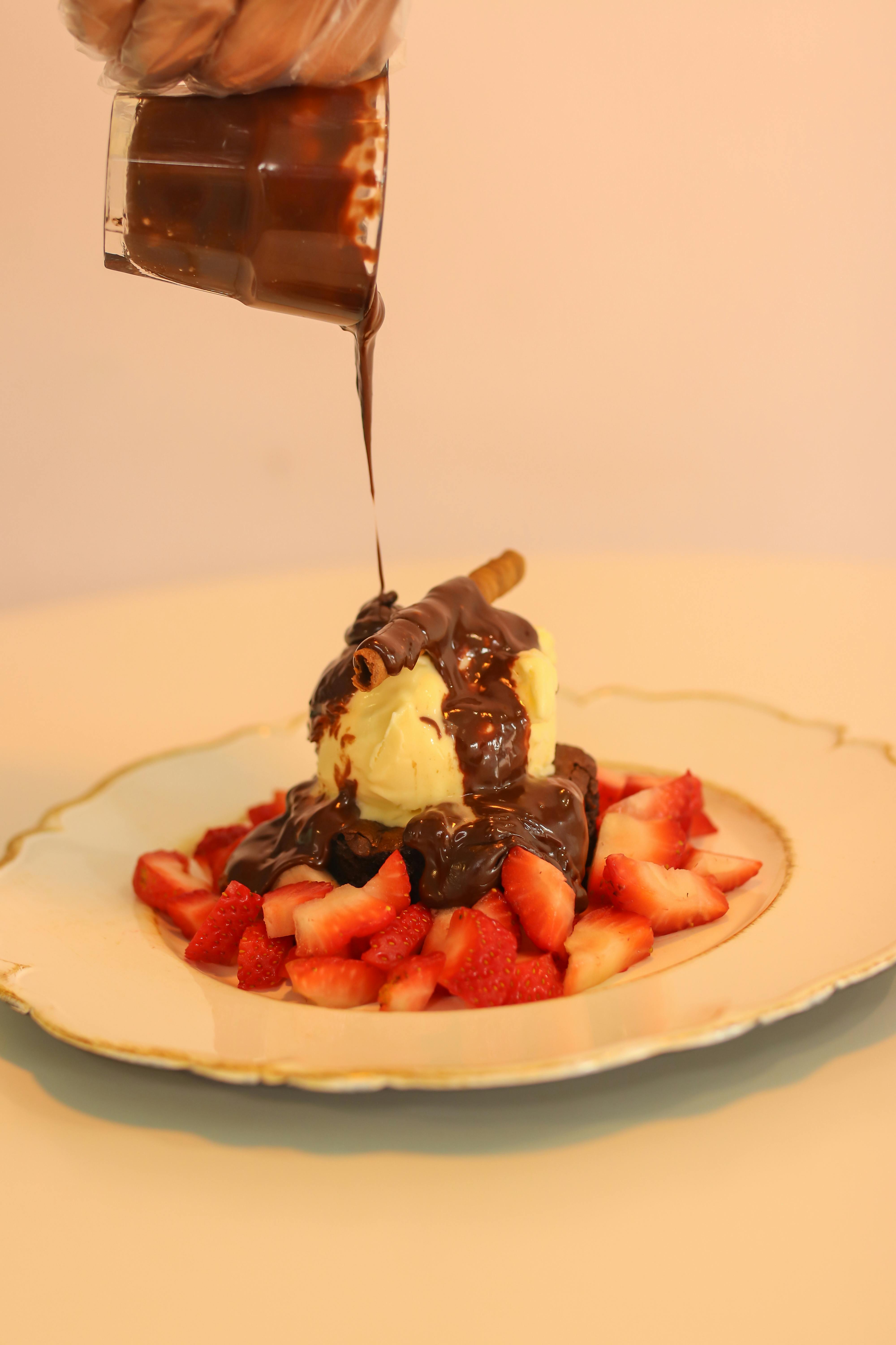 Gadbad Dessert Photos, Download The BEST Free Gadbad Dessert Stock ...