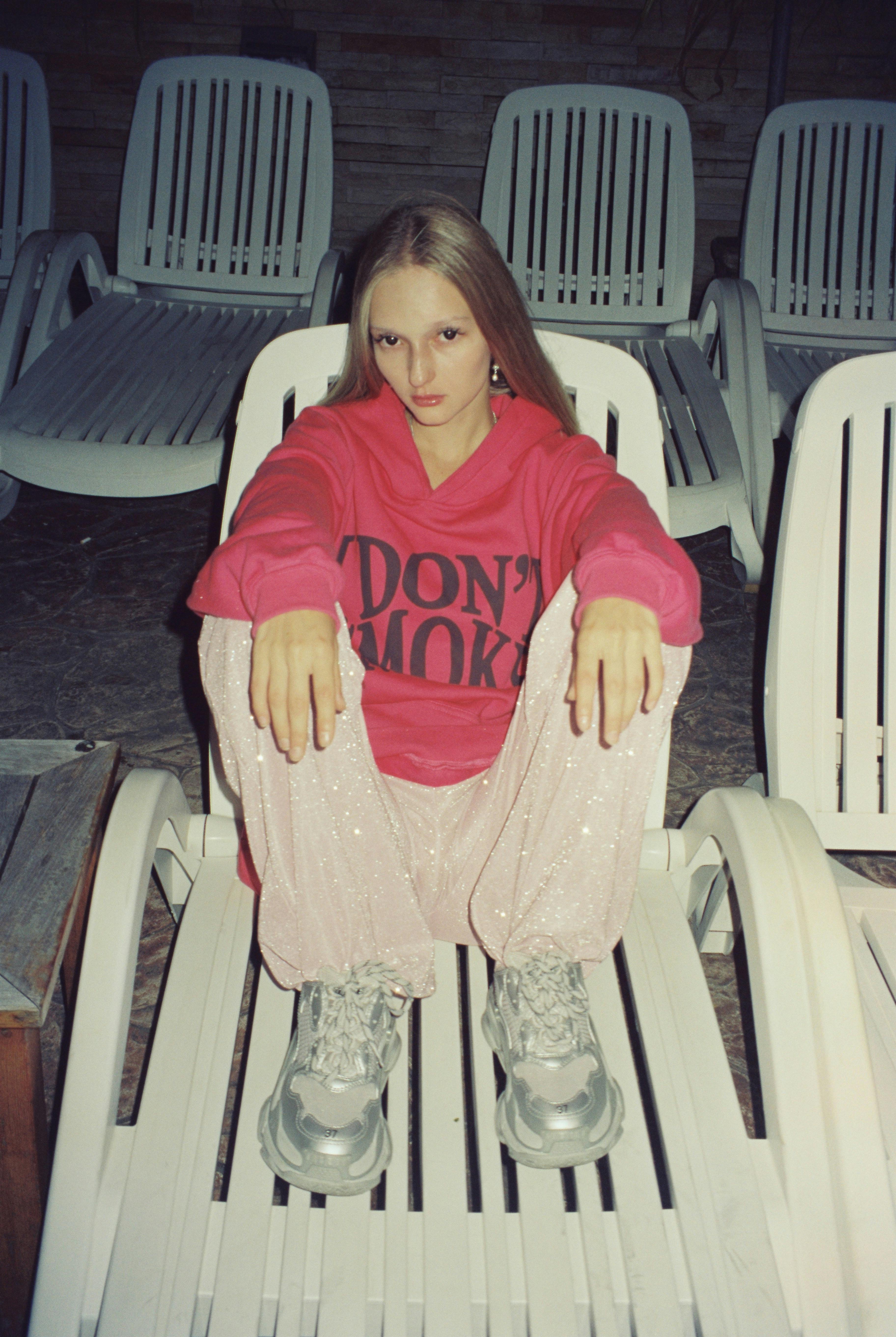 Plastic Women Beach Photos, Download The BEST Free Plastic Women Beach ...