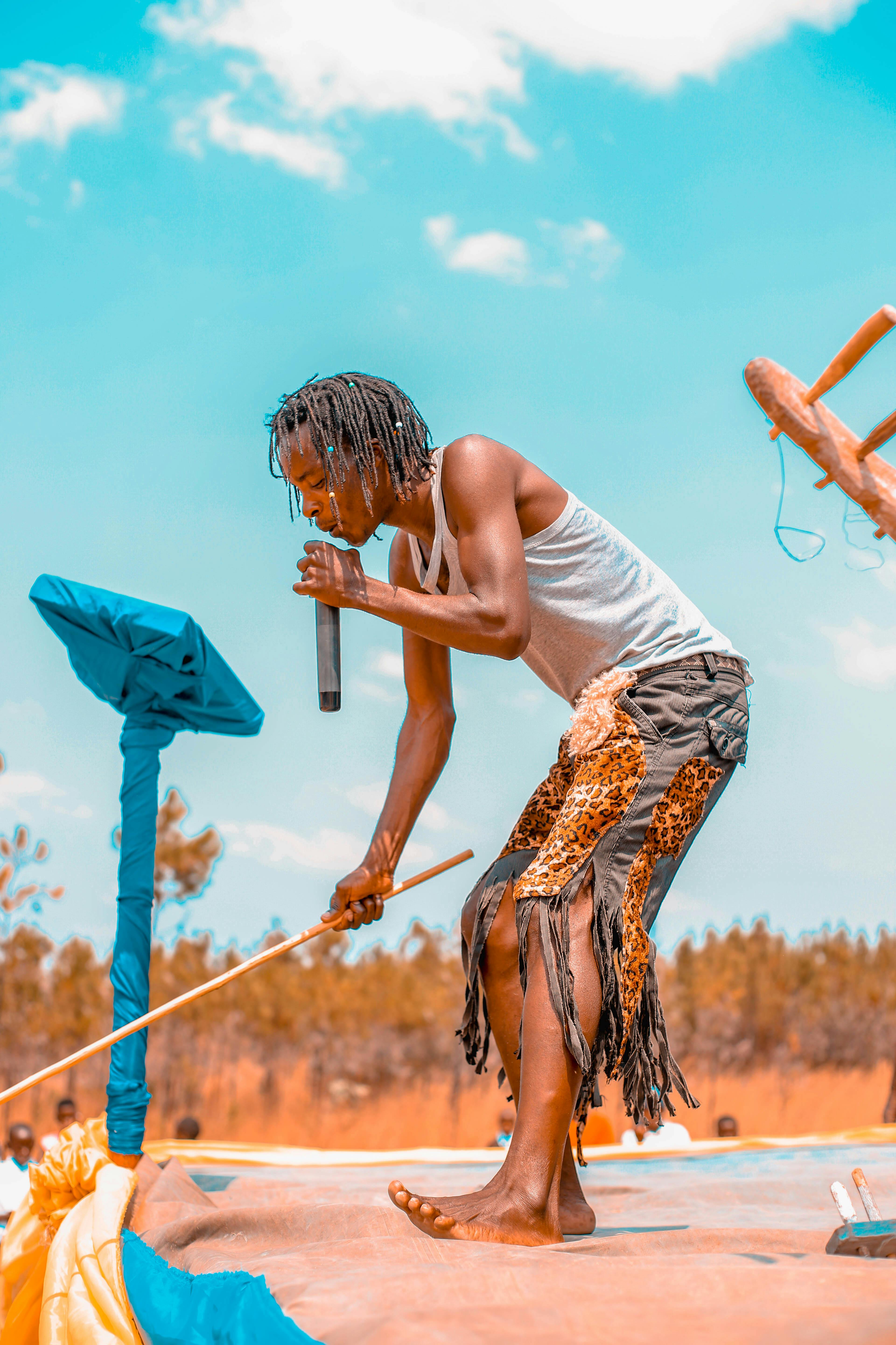 Rapper Photos, Download The BEST Free Rapper Stock Photos & HD Images