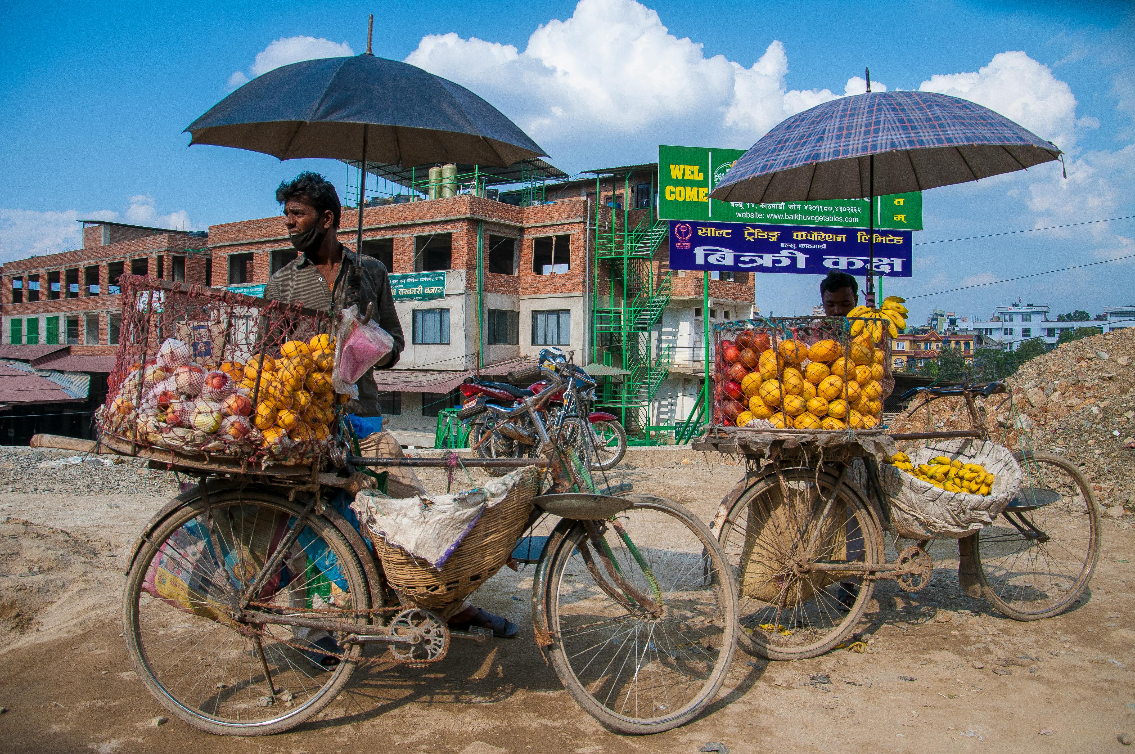 Peddlers Photos, Download The BEST Free Peddlers Stock Photos & HD Images