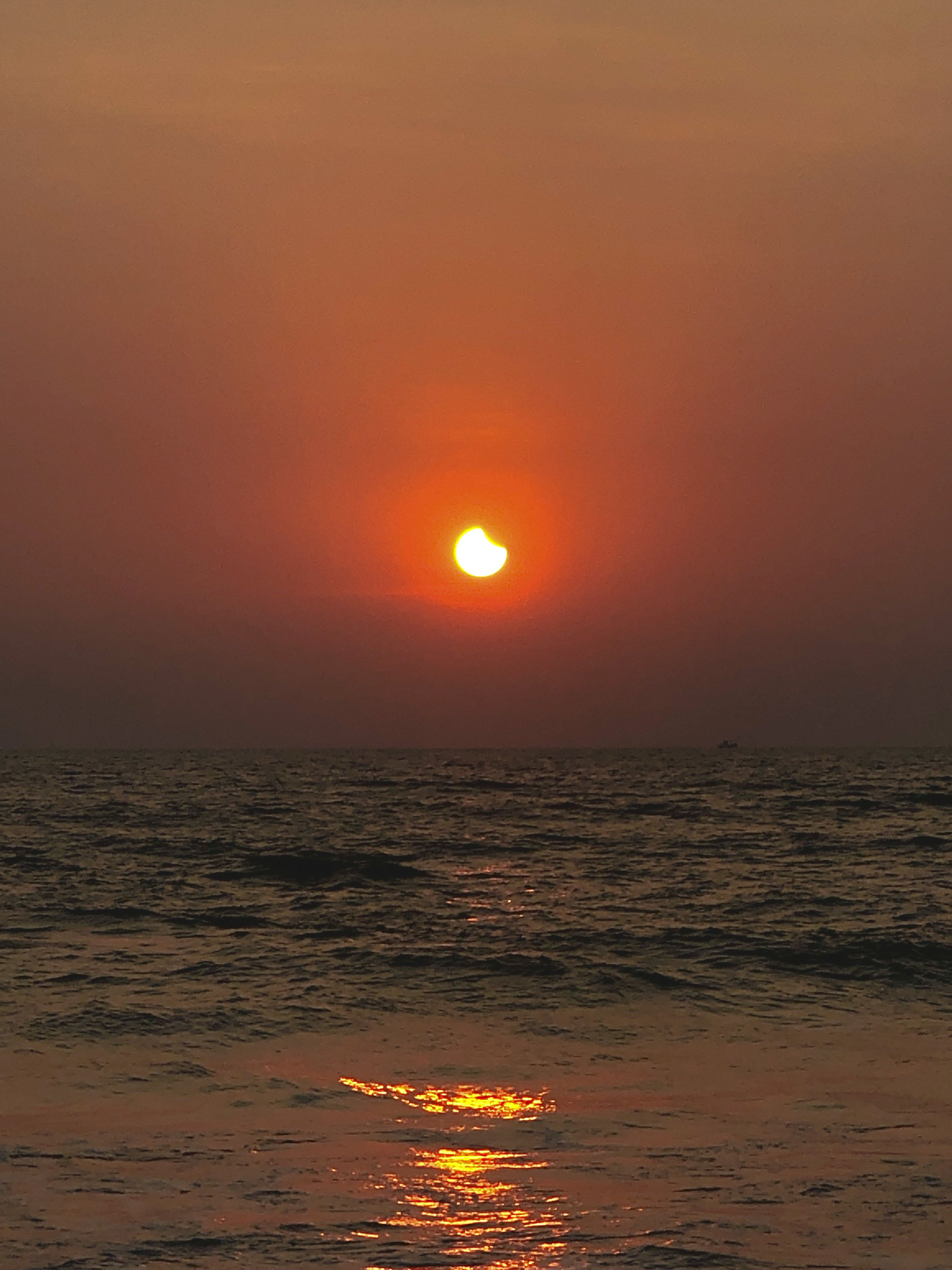 Eclipse Sea Photos, Download The BEST Free Eclipse Sea Stock Photos ...
