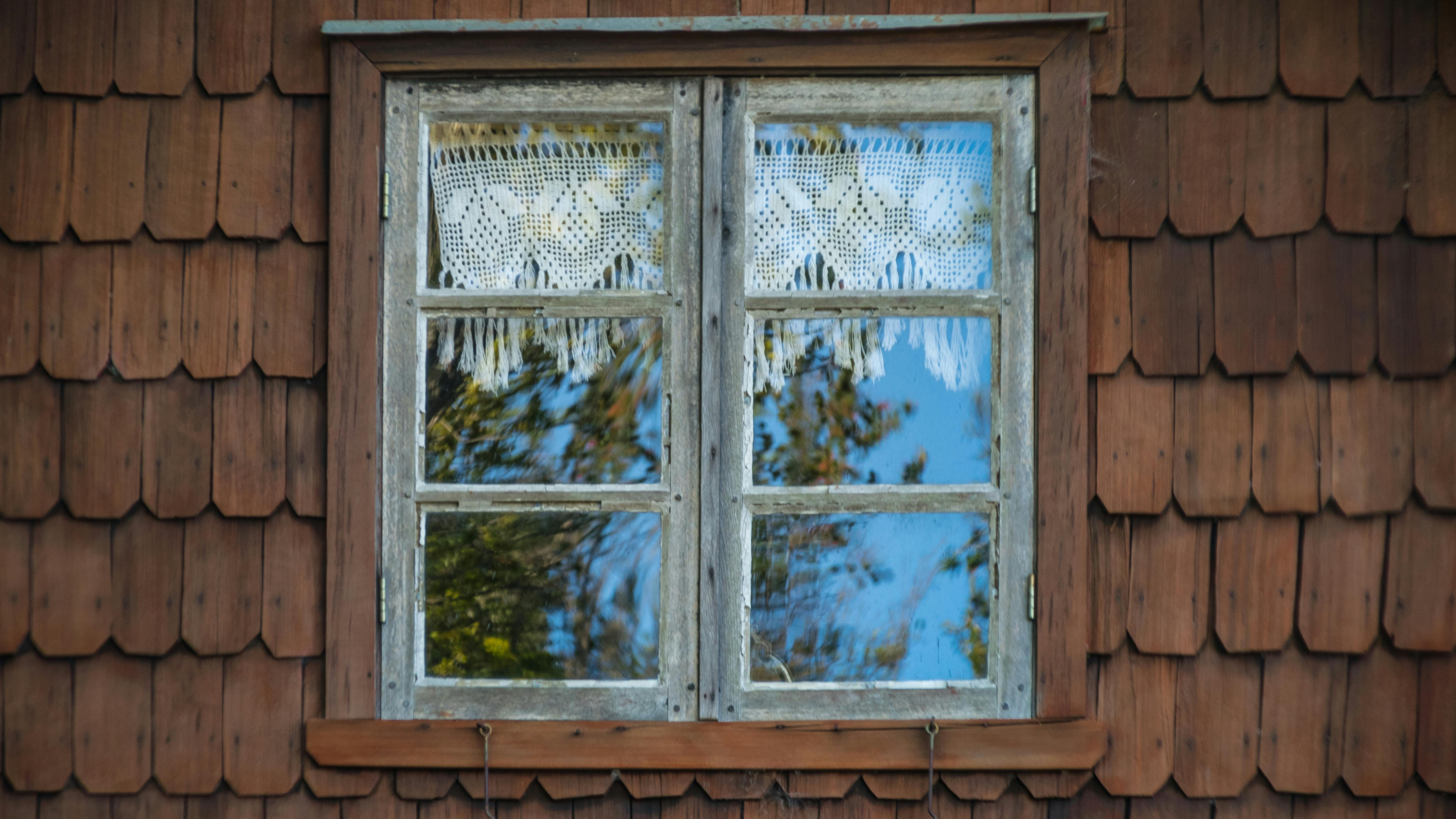 White Wooden 6-pane Window · Free Stock Photo