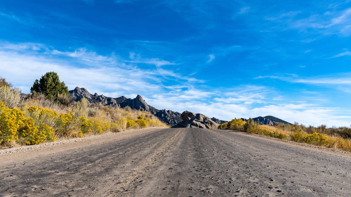 Mountain Road Photos, Download The BEST Free Mountain Road Stock Photos ...