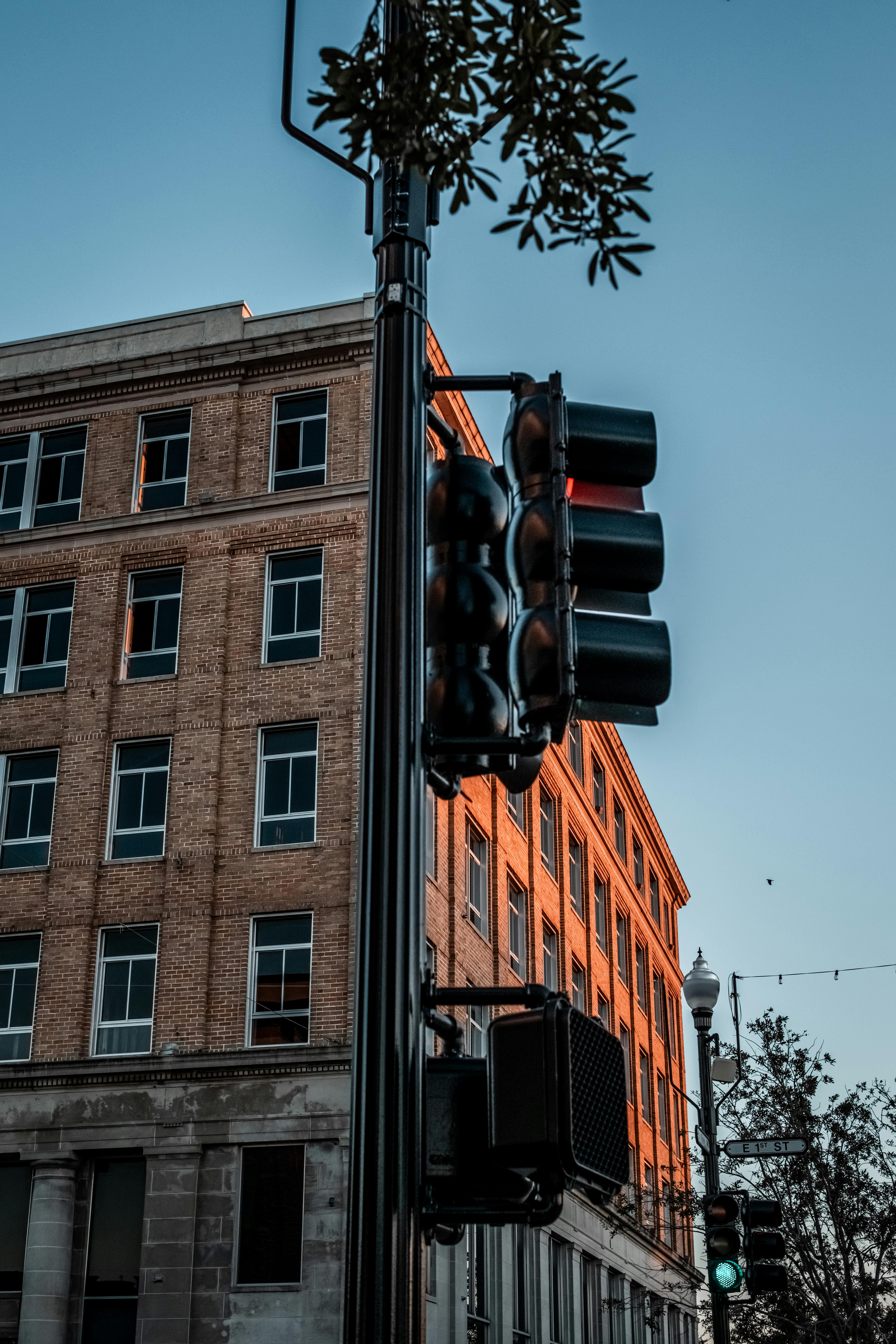 Traffic Light on Red Light · Free Stock Photo