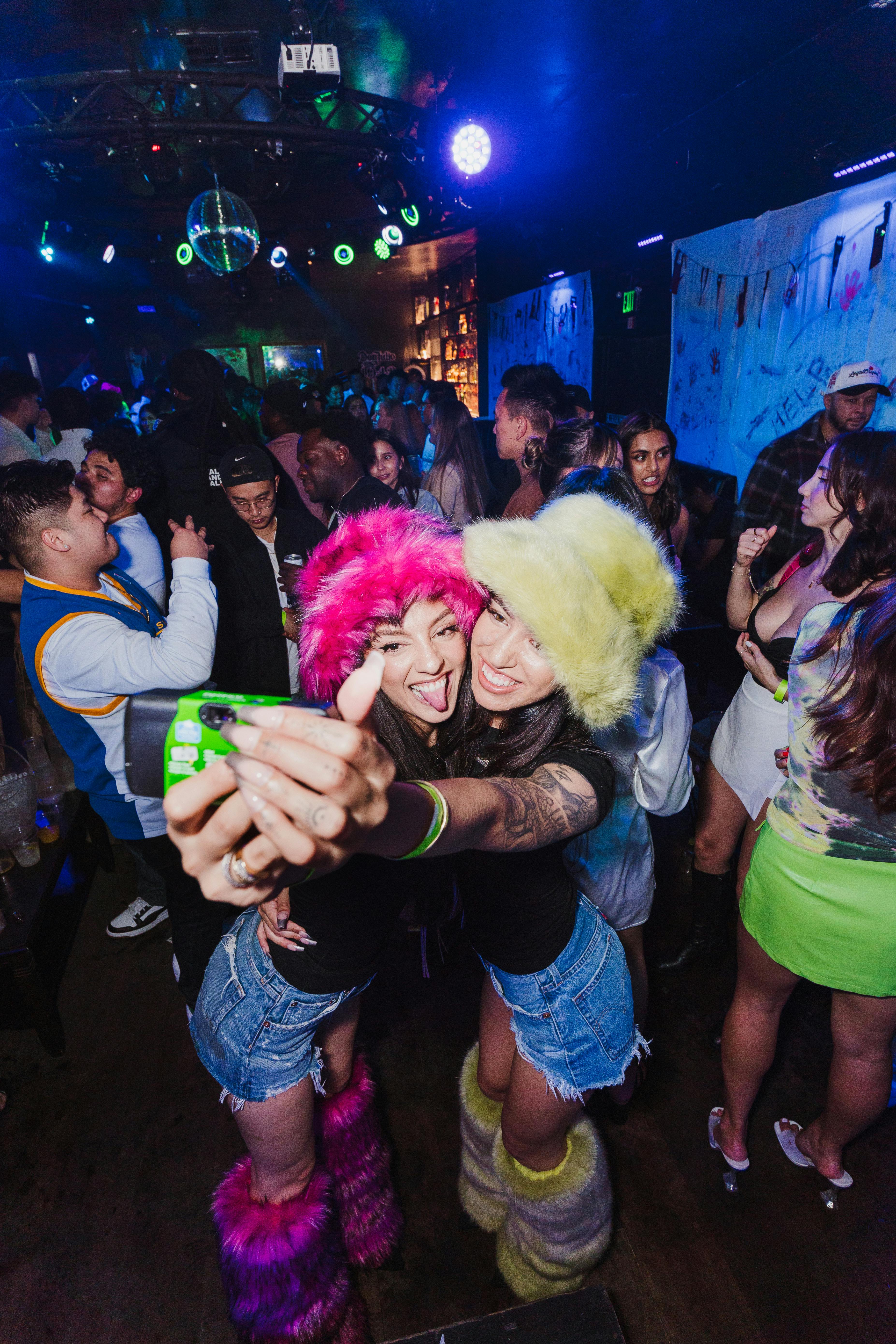 People Posing on Party · Free Stock Photo