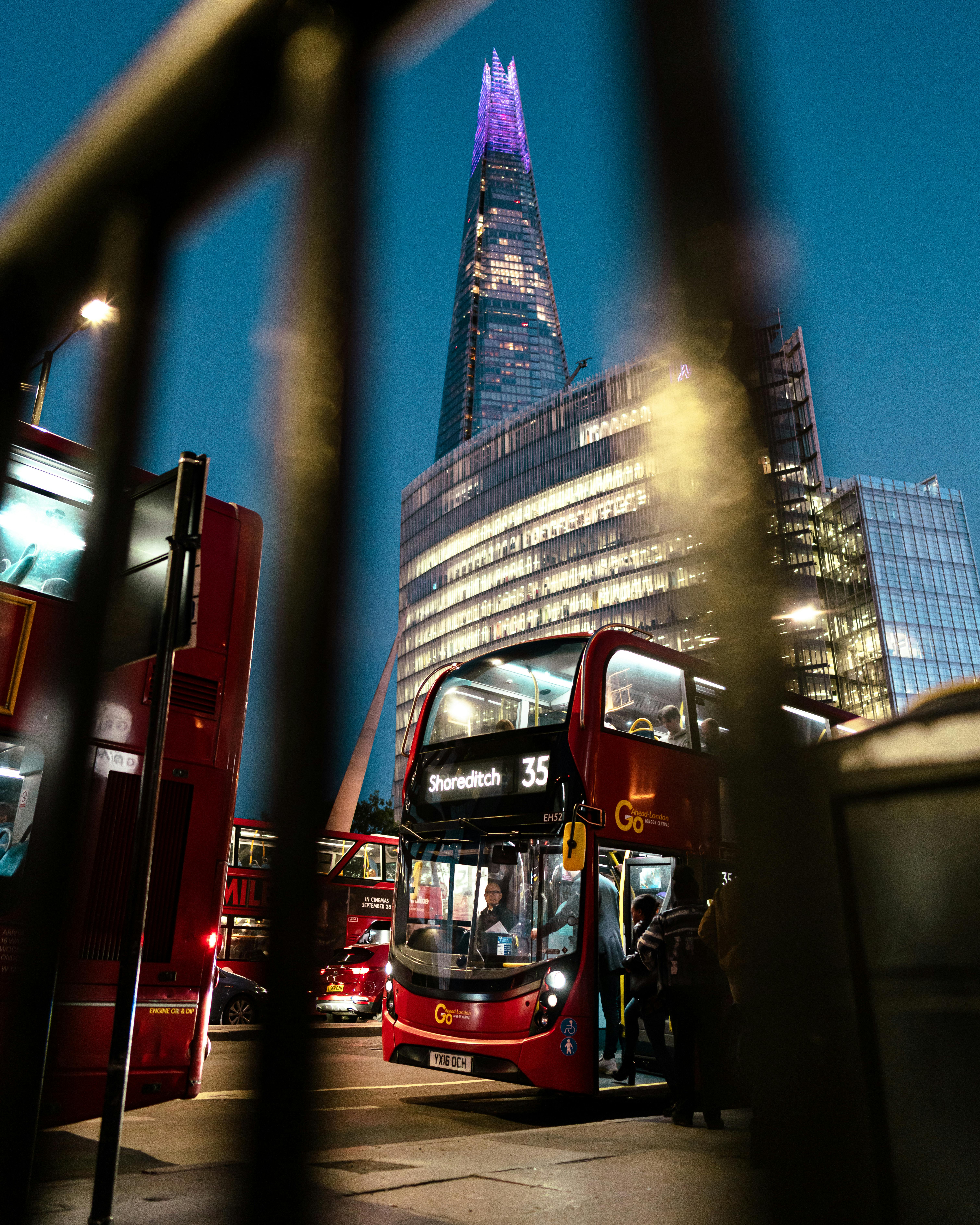 Night Buses Photos, Download The BEST Free Night Buses Stock Photos ...