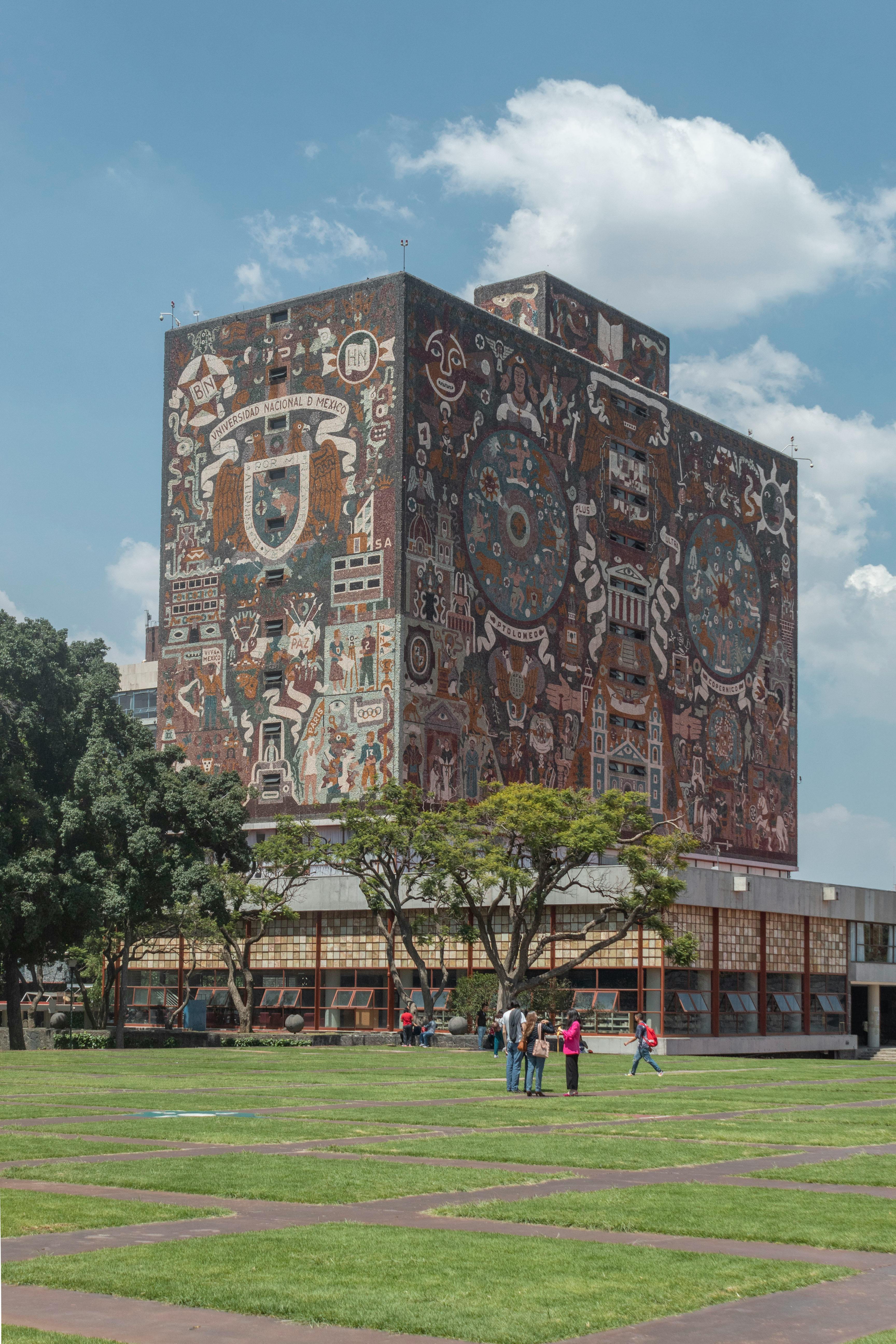 UNAM Central Library in Mexico · Free Stock Photo