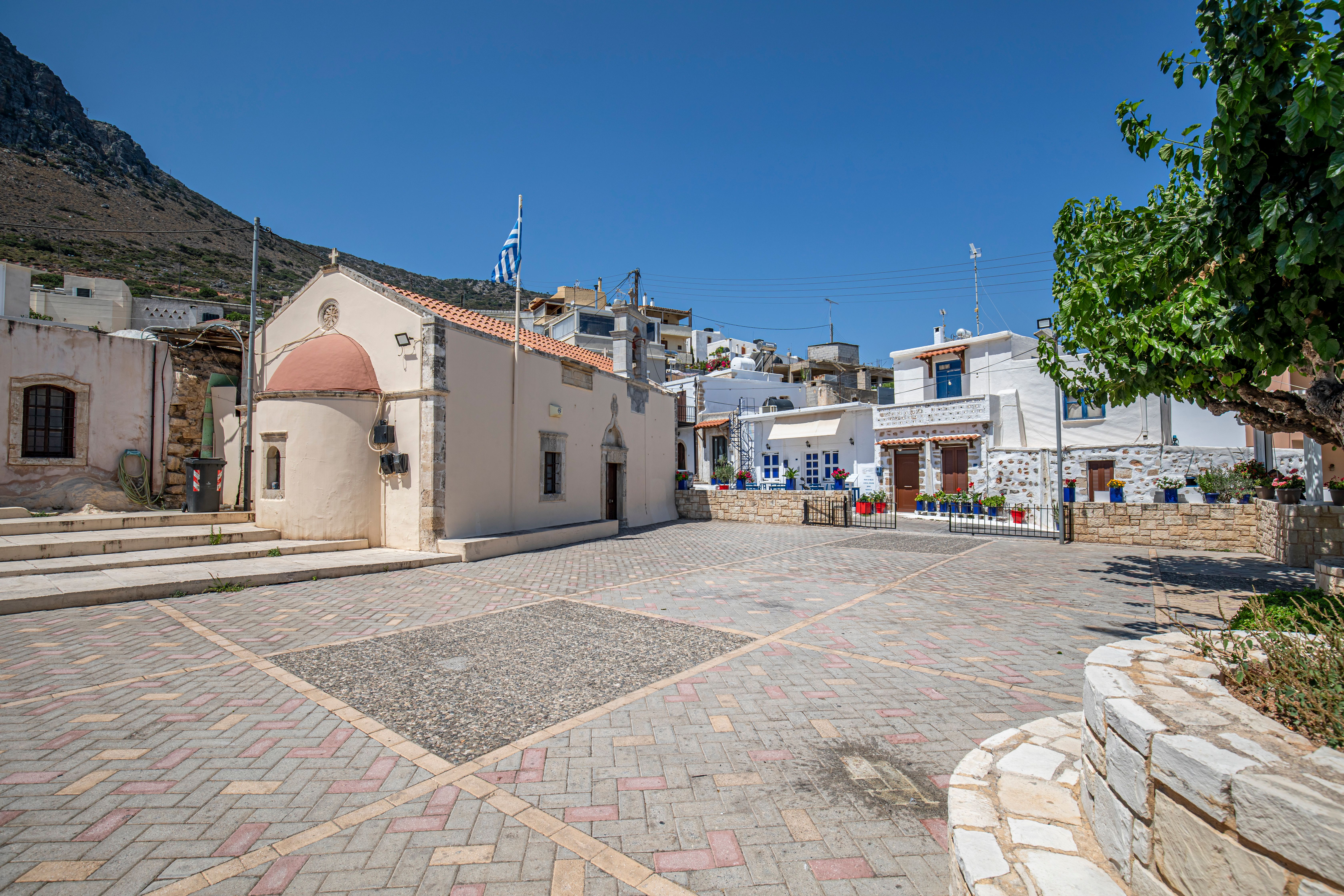 Empty Plaza in Town in Crete, Greece · Free Stock Photo